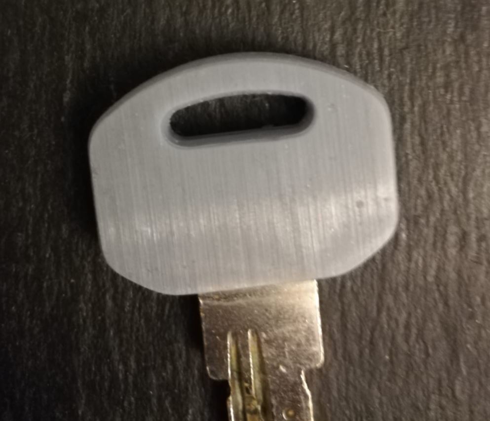 plastic replacement part for keys with 16x4x2,5mm shafts by distrubi ...