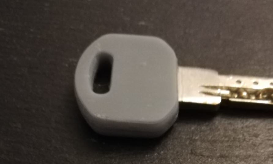 plastic replacement part for keys with 16x4x2,5mm shafts by distrubi ...