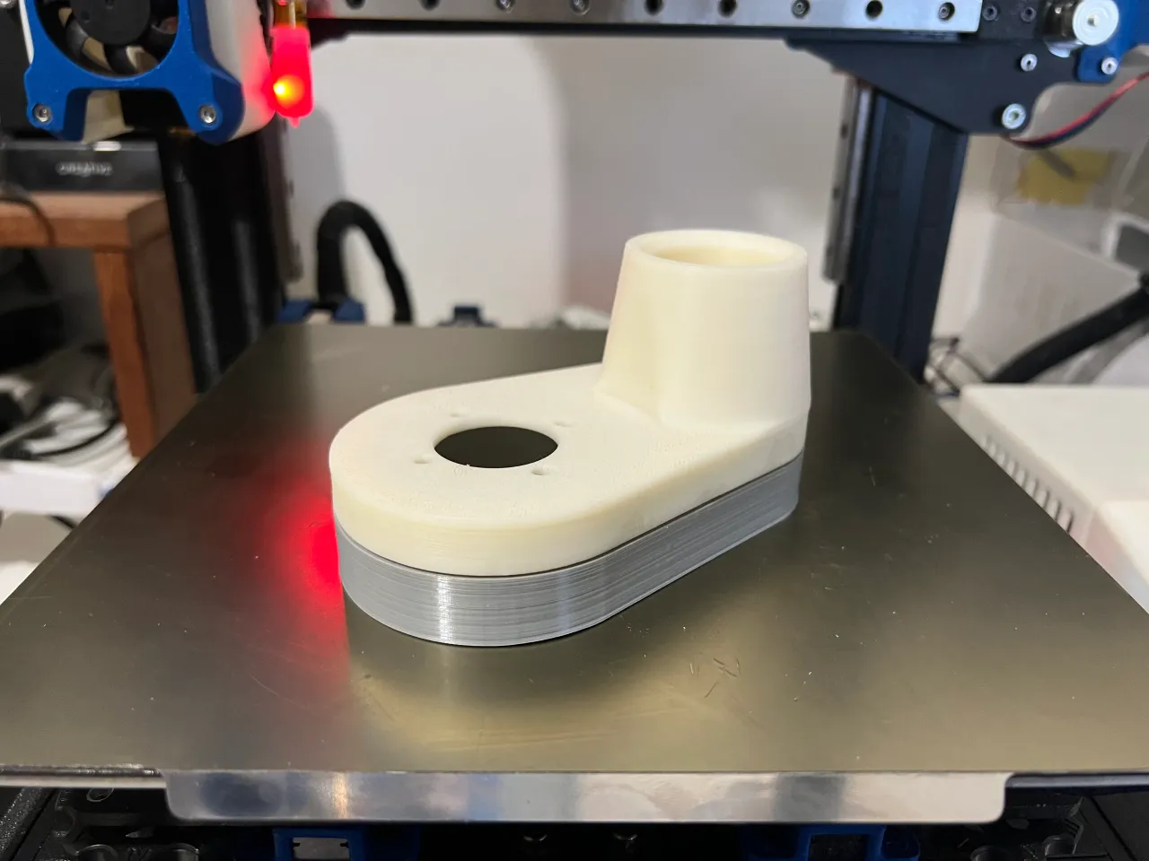 500w Spindle Dust Shoe - Magnetic and Flush Mount version by djos_1475 ...