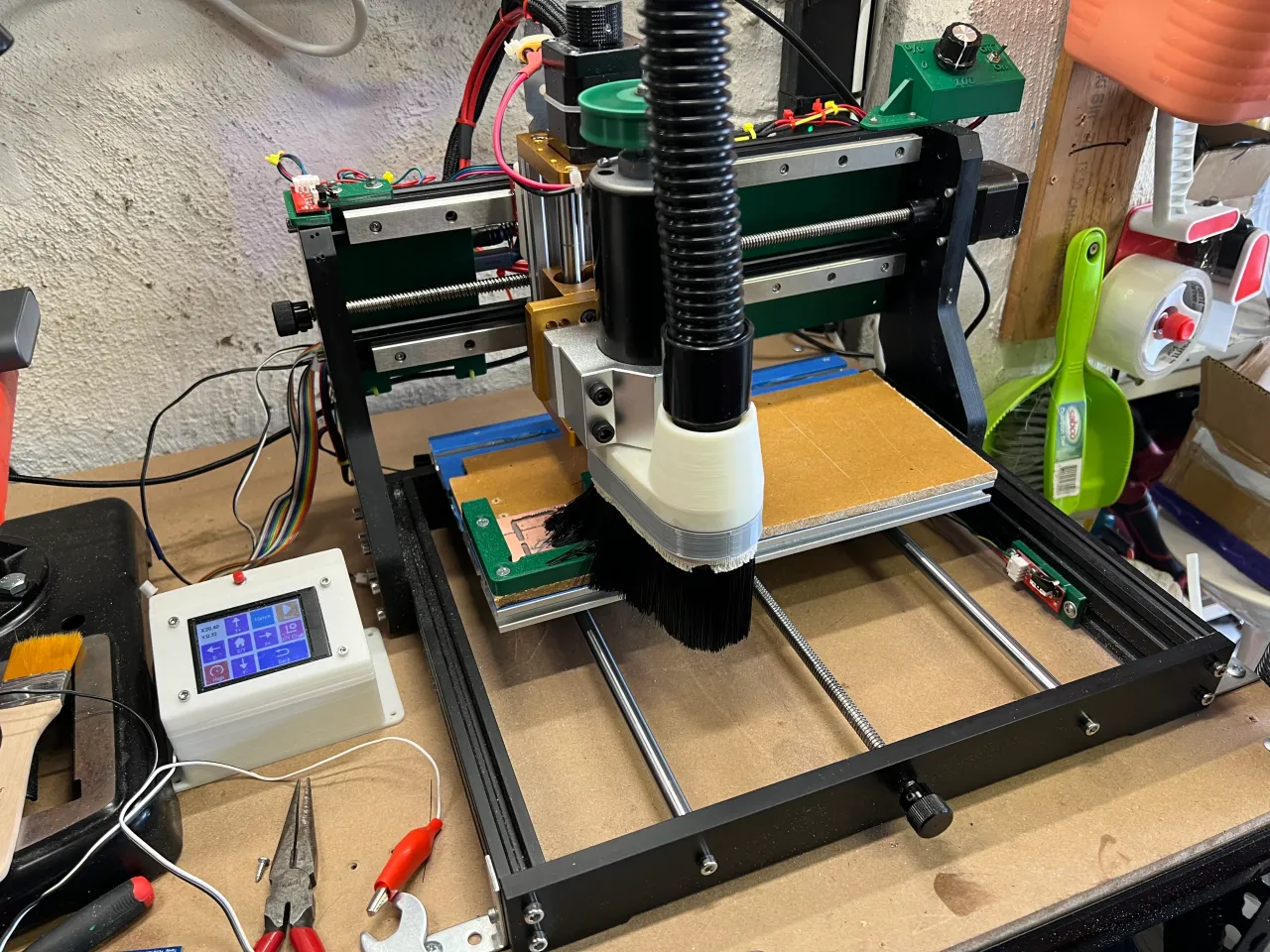 500w Spindle Dust Shoe - Magnetic and Flush Mount version by djos_1475 ...