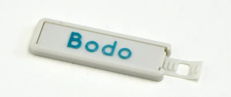 Dangletag, customizeable tiny name tag by Bodo | Download free STL ...