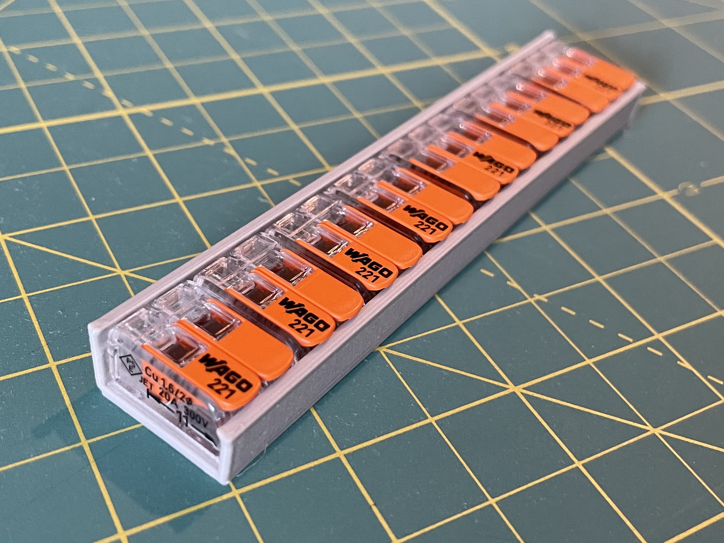 WAGO 221 Dispenser by Brauer | Download free STL model | Printables.com