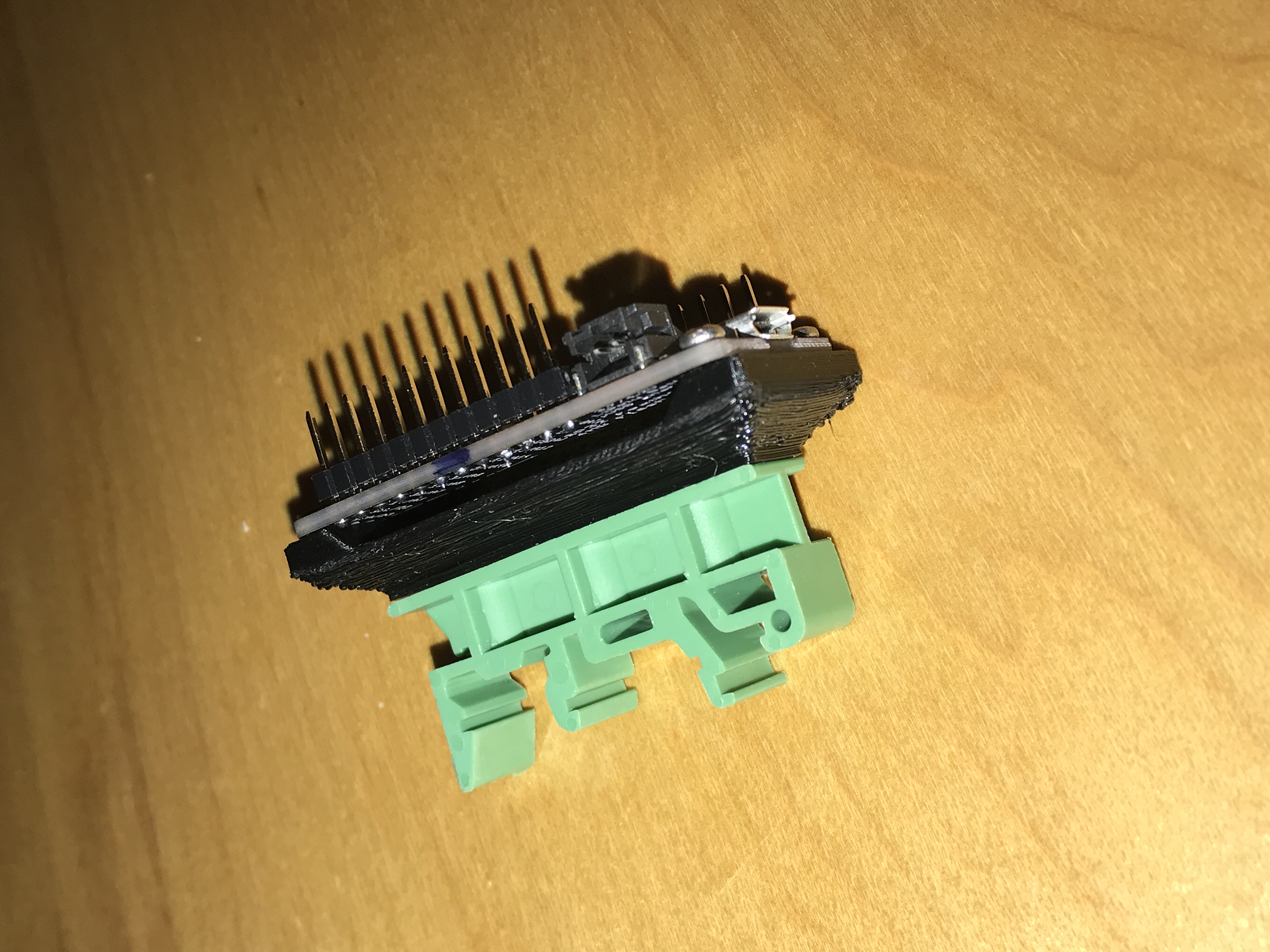 ESP32 Adafruit Feather DIN Rail mount by kmor | Download free STL model ...