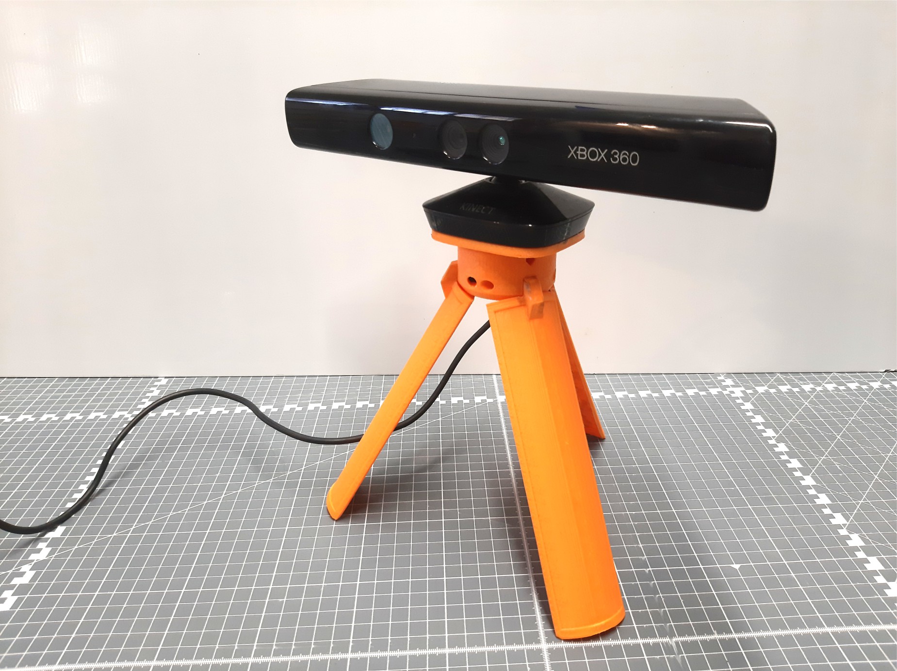 Kinect 360 Scanner Tripod by Willis Modifications | Download free STL ...