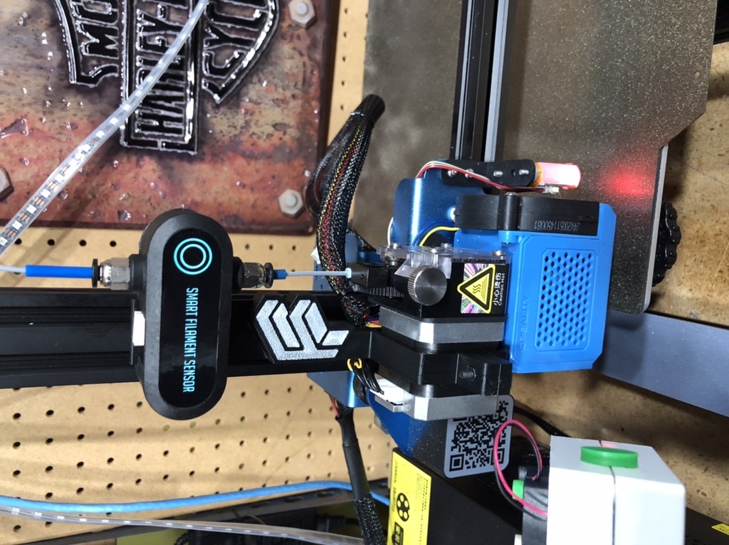 BTT Smart Filament Sensor Direct Drive Mount by FHOGPHIL | Download ...