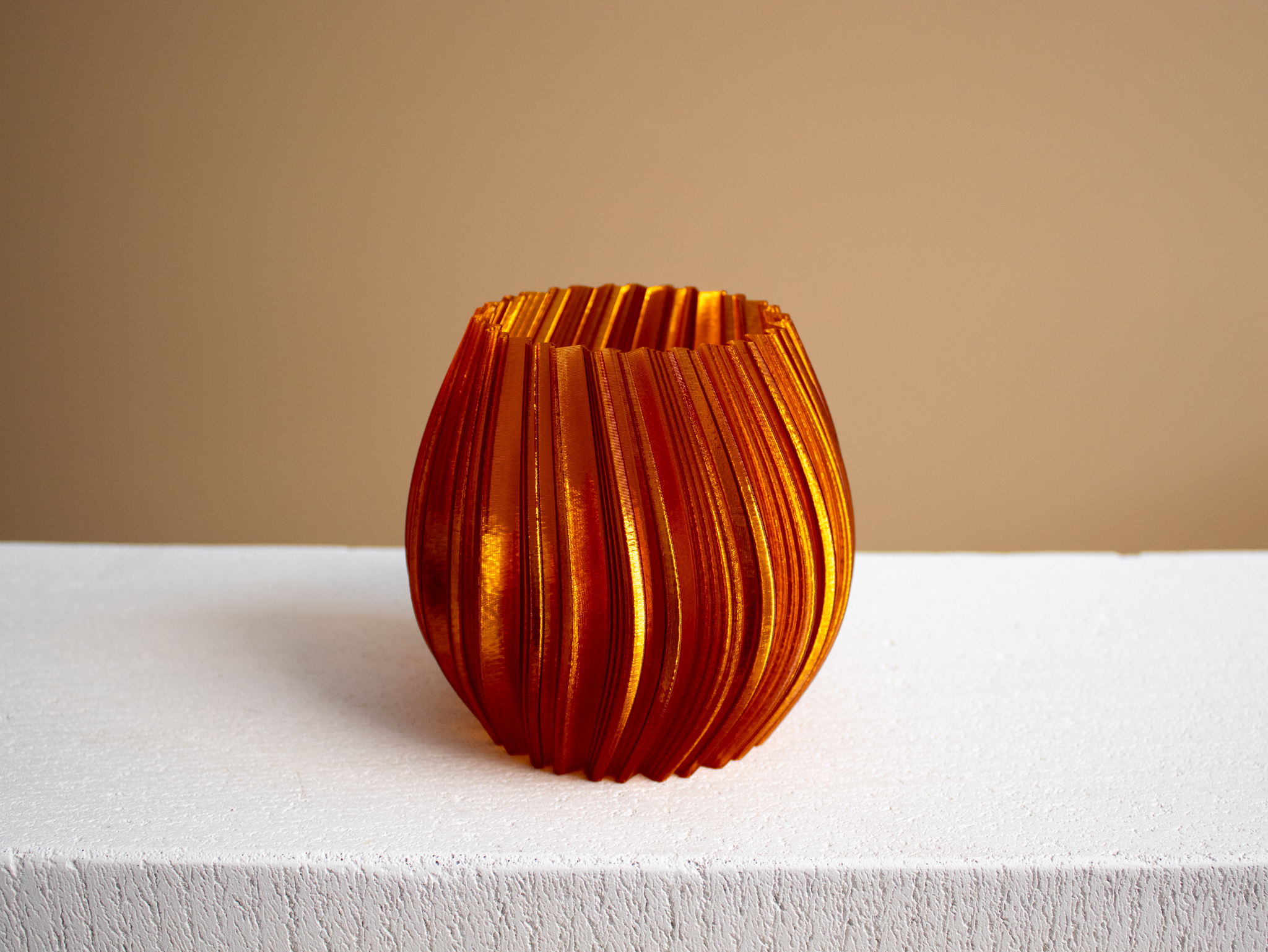 Round Planter Abstract | Vase Mode + Shelled | Slimprint by Slimprint ...