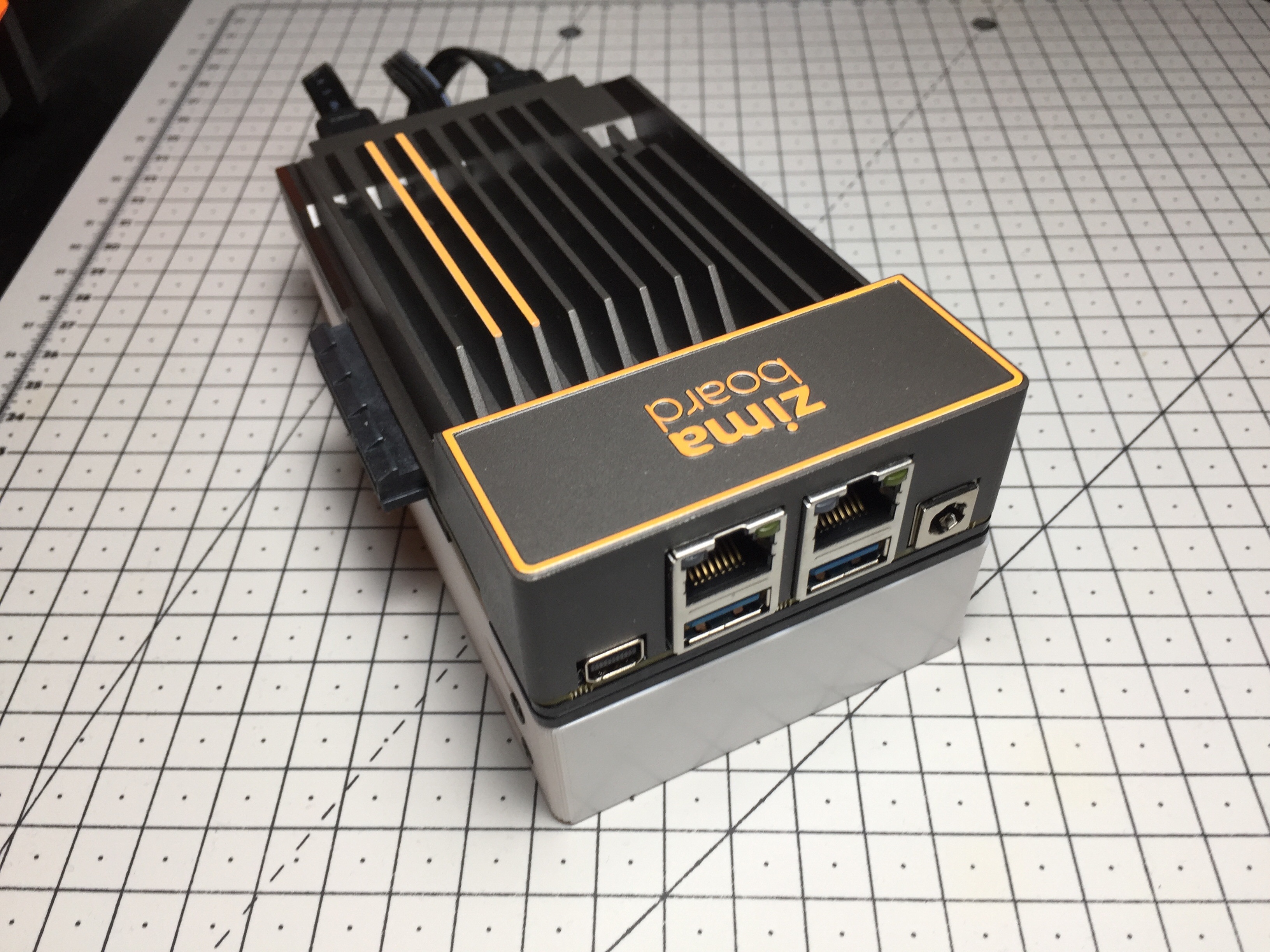 ZimaBoard Dual HDD Stand by orax | Download free STL model | Printables.com