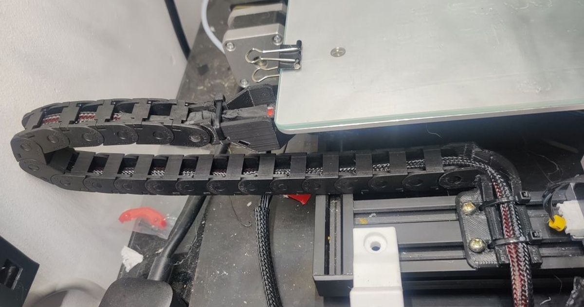 10x10 drag chain mount for CR10 Y axis da maramao | Scarica il modello ...