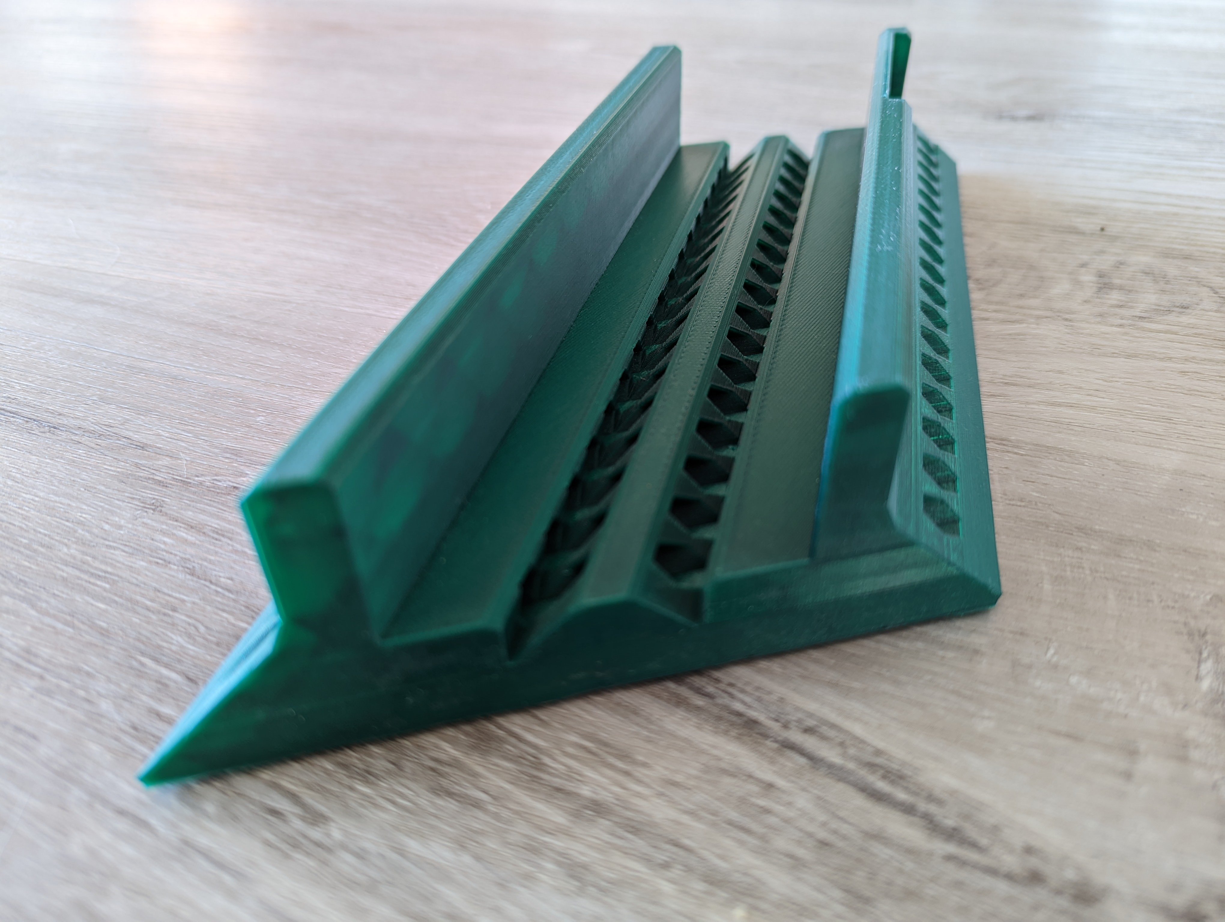 Vertical stand for PS4 Pro with external drive slot by Aikoly ...