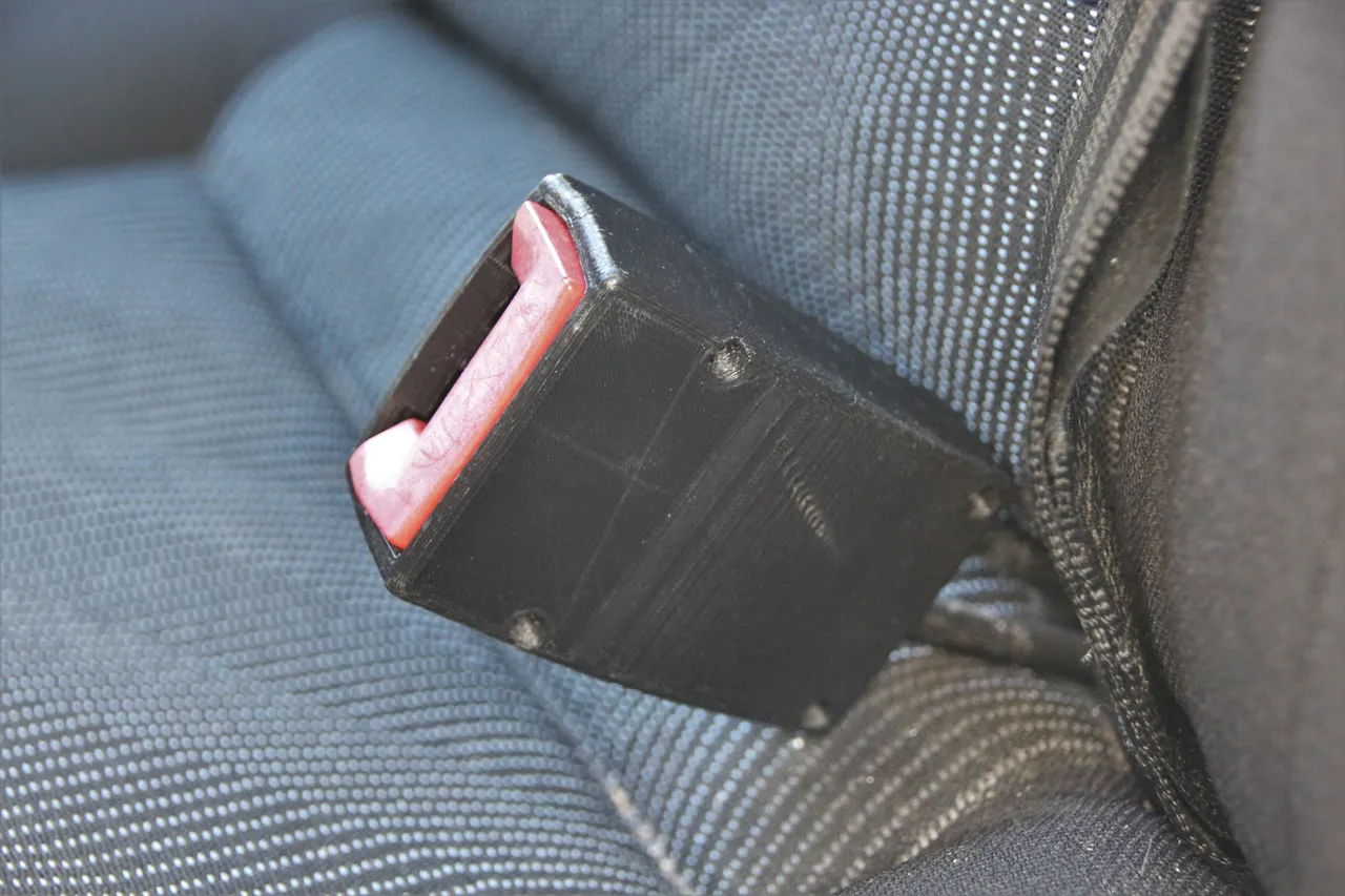 replacement car buckle for seat by Seemomster | Download free STL model ...