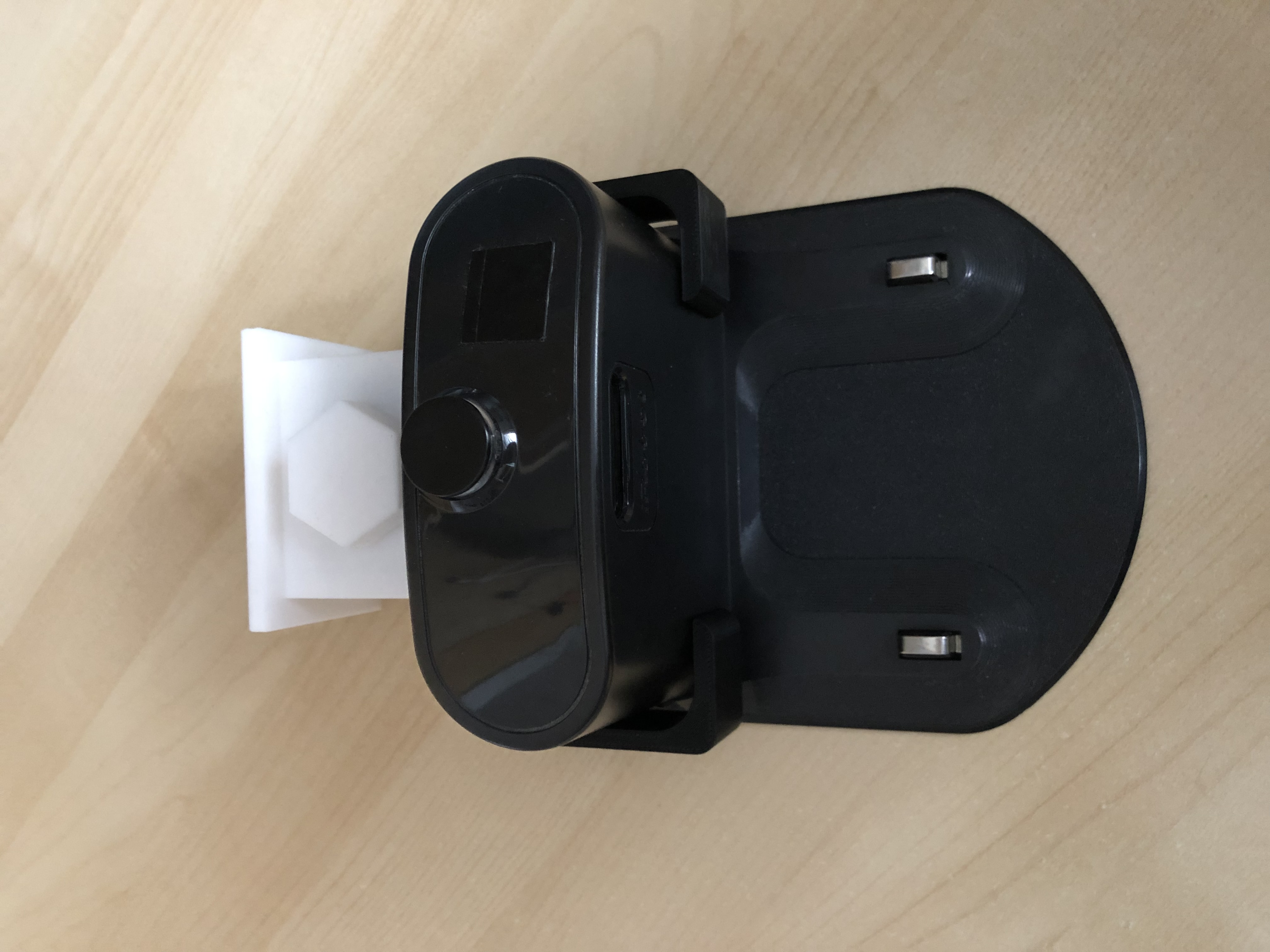 iRobot Roomba charging base holder by AWSW | Download free STL model ...