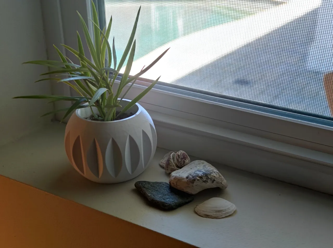 Modern Groove Plant Pot by Megatech | Download free STL model ...