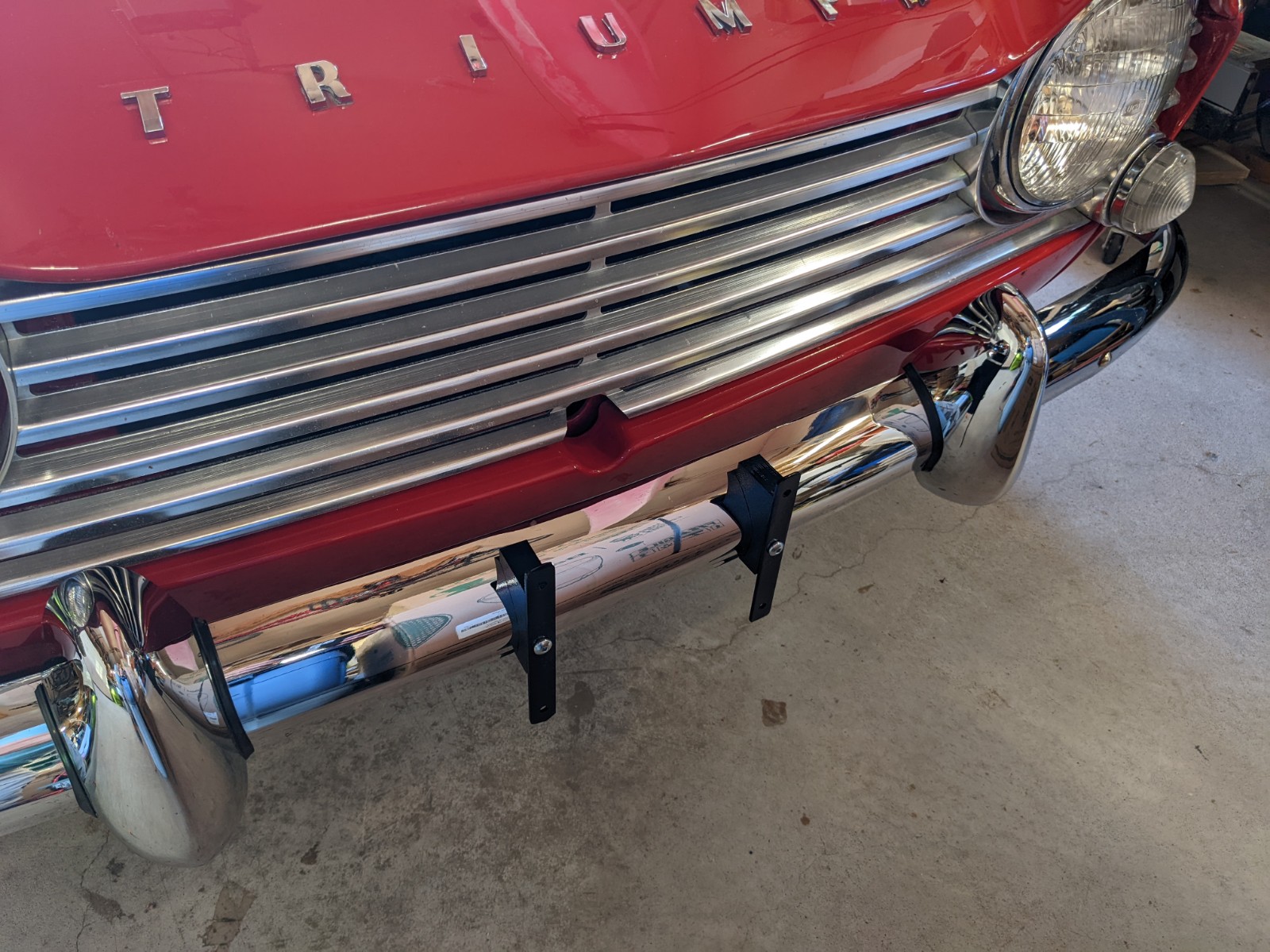 Triumph TR4 and TR4A License plate bracket by Eeffoc | Download free ...