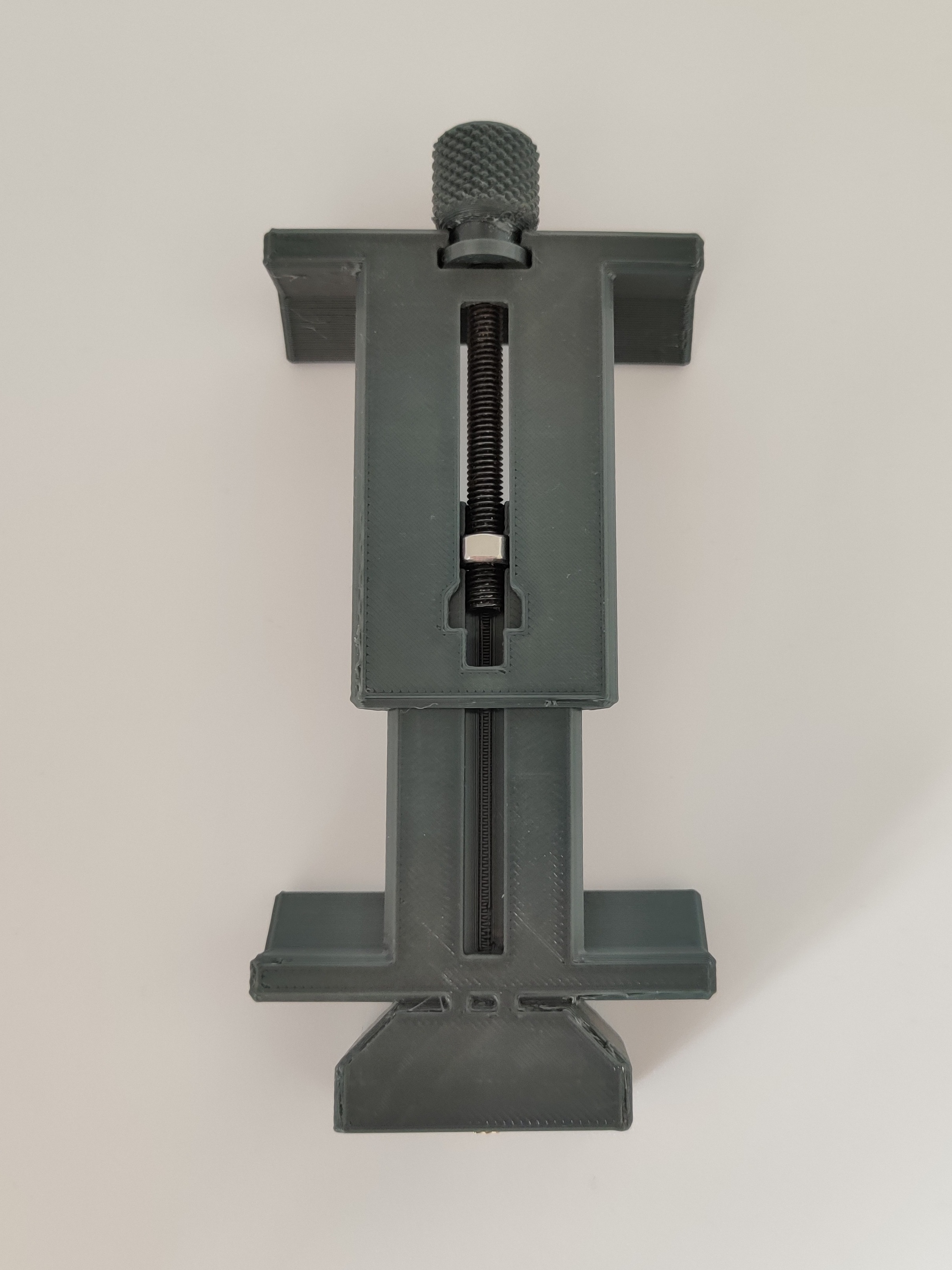 Tripod Mobile Phone Clamp by Stella Risch | Download free STL model ...