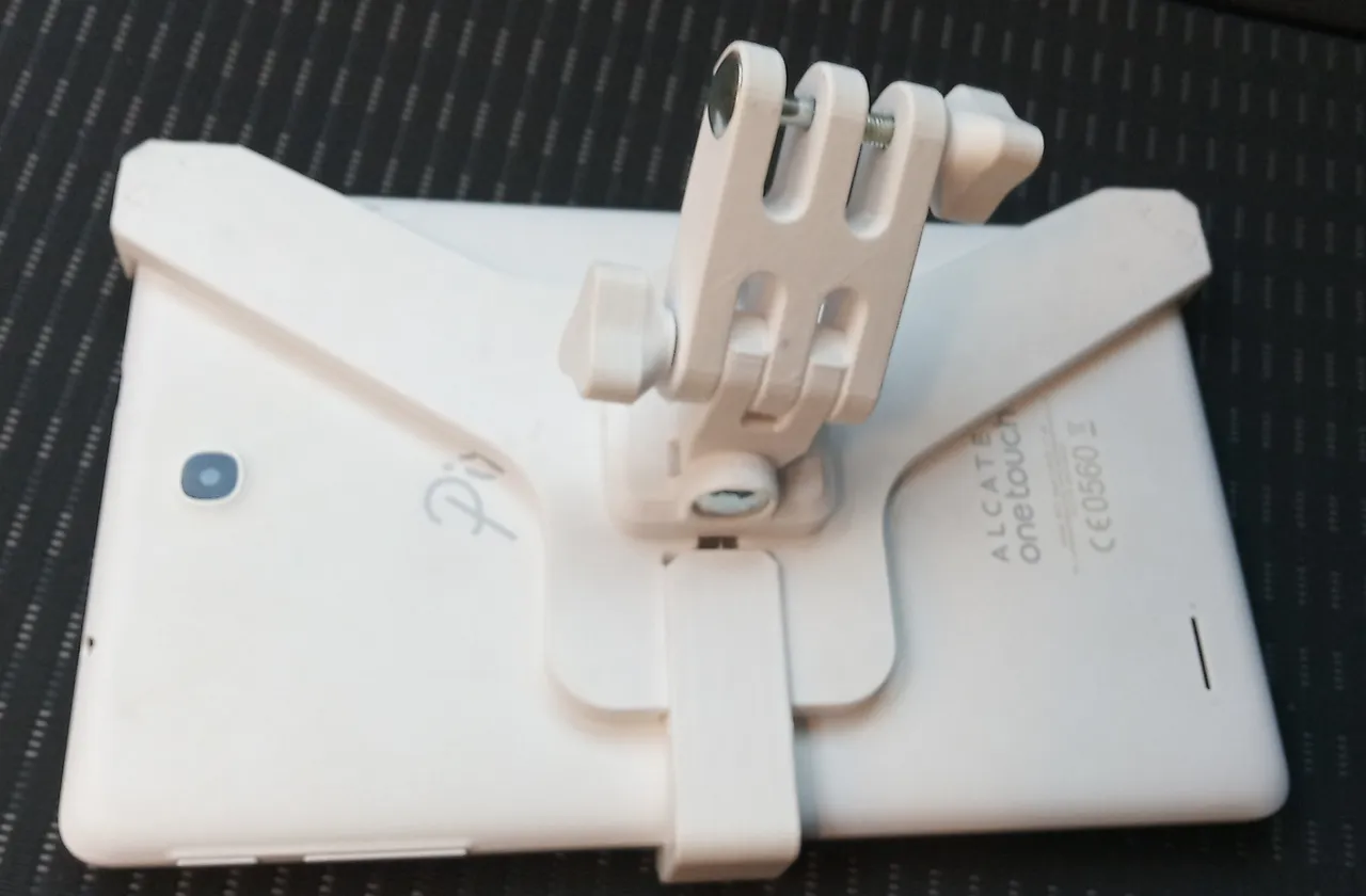 Tablet ceiling holder for car by Czech golden hands | Download free STL ...