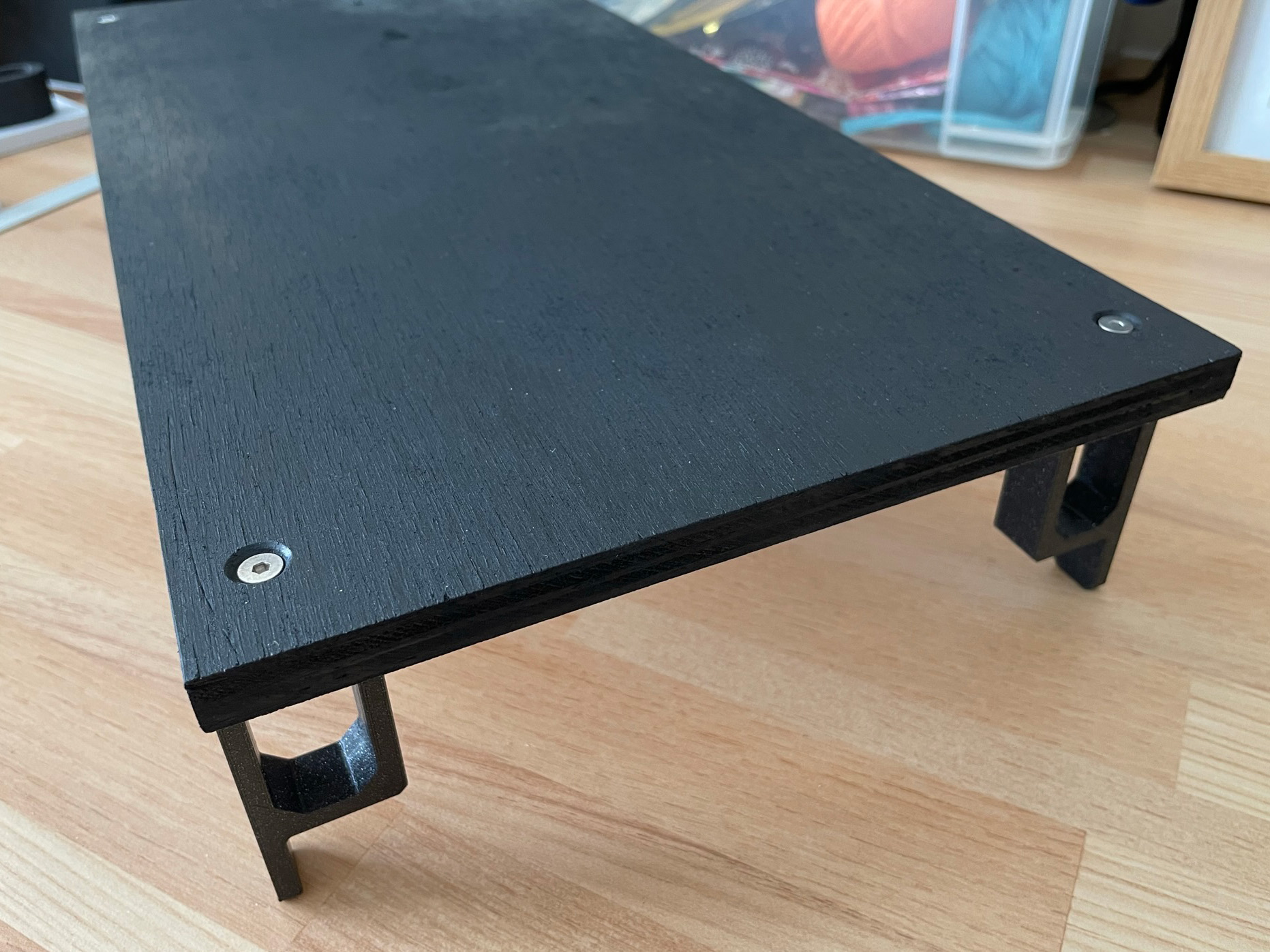 PC-Top Shelf Offset Mount by karlkroger | Download free STL model ...