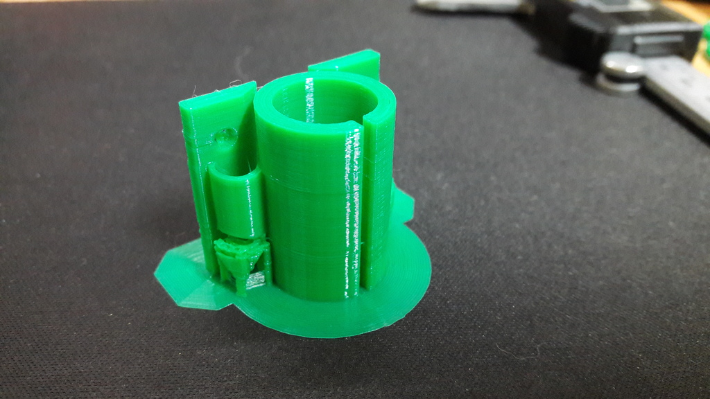 Float LM8UU bearing mount for Anet a8 by ksdj55 | Download free STL ...