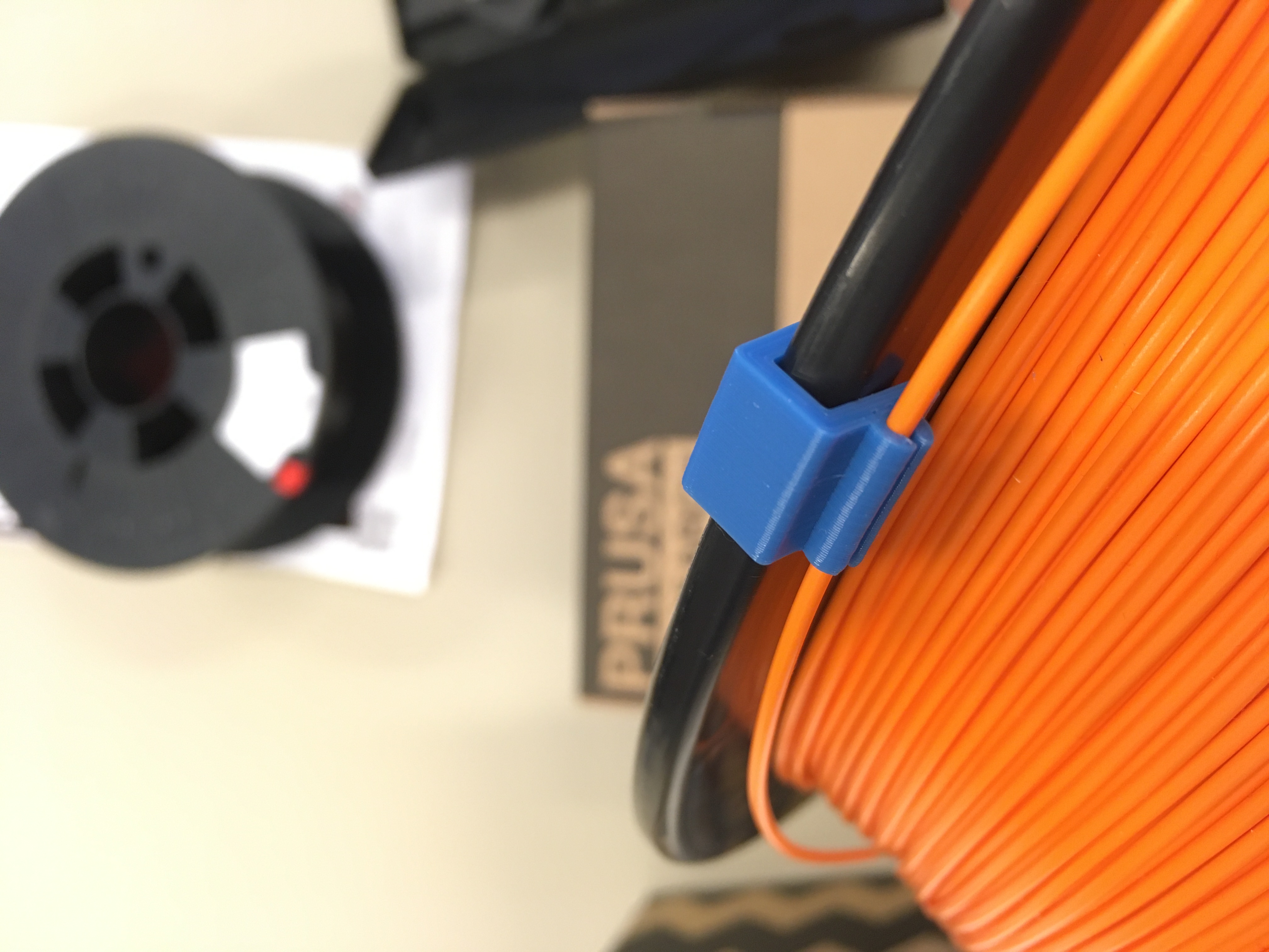 Filament Clip for 3DJake's ecoPLA 2,3 Kg filament spools by ...