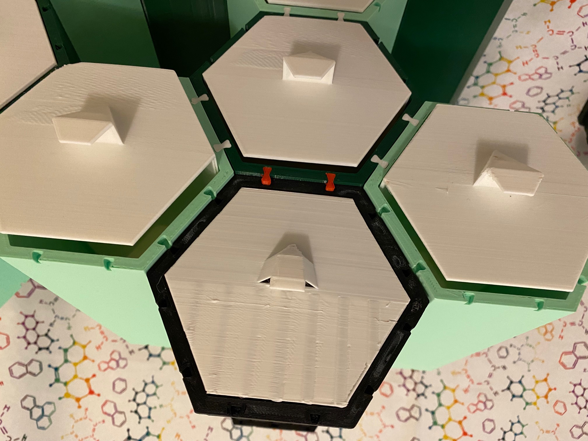 Modular Hexagonal Drawers/Storage (Vase Mode, Cheap to print!) by ...