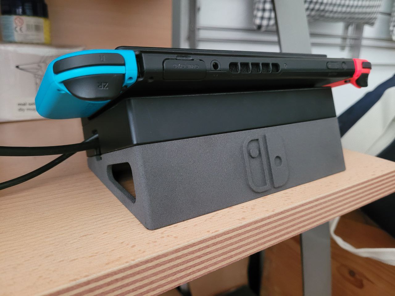 Nintendo Switch Horizontal Flip Dock by kulfürst | Download free STL ...