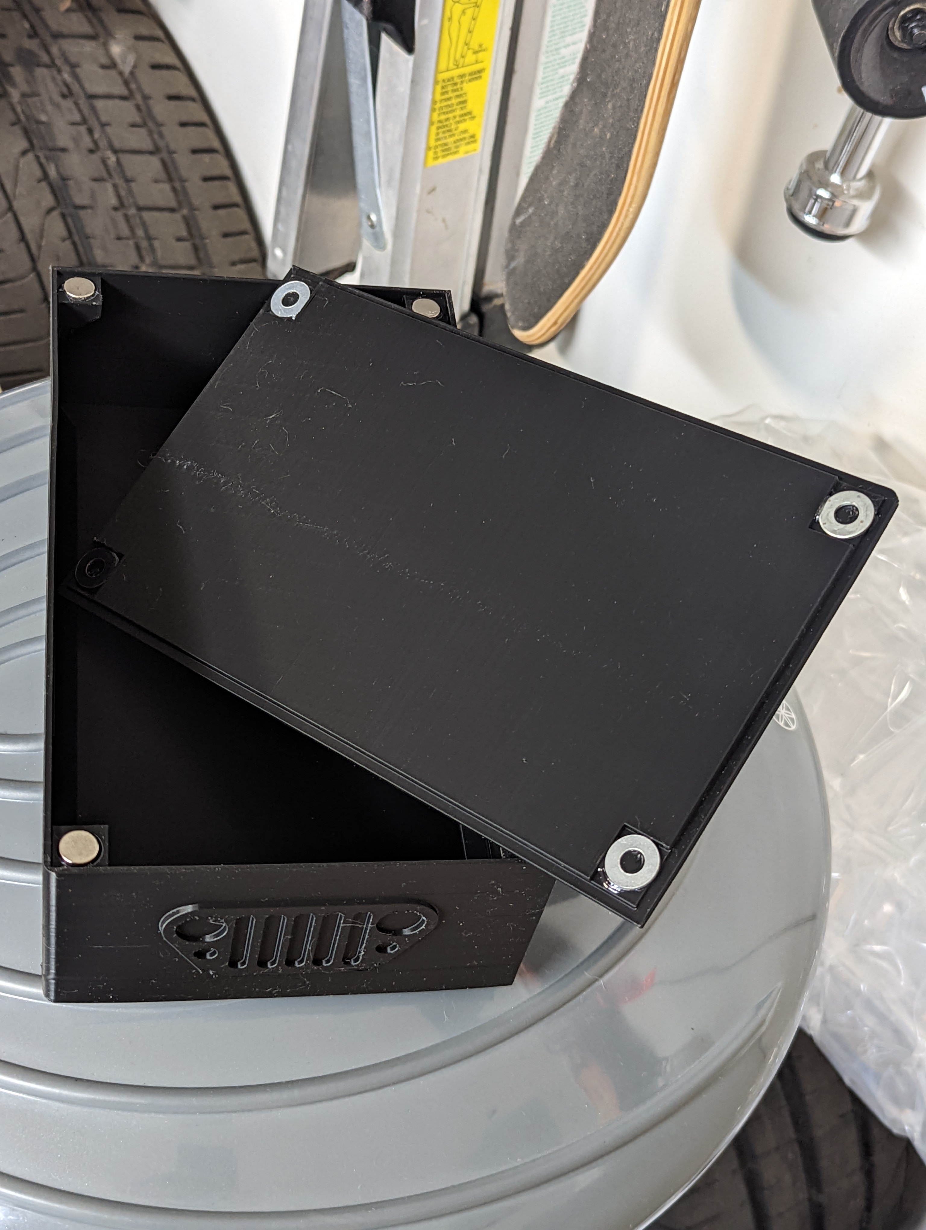 Jeep TJ rear fender storage box by gbirk | Download free STL model ...