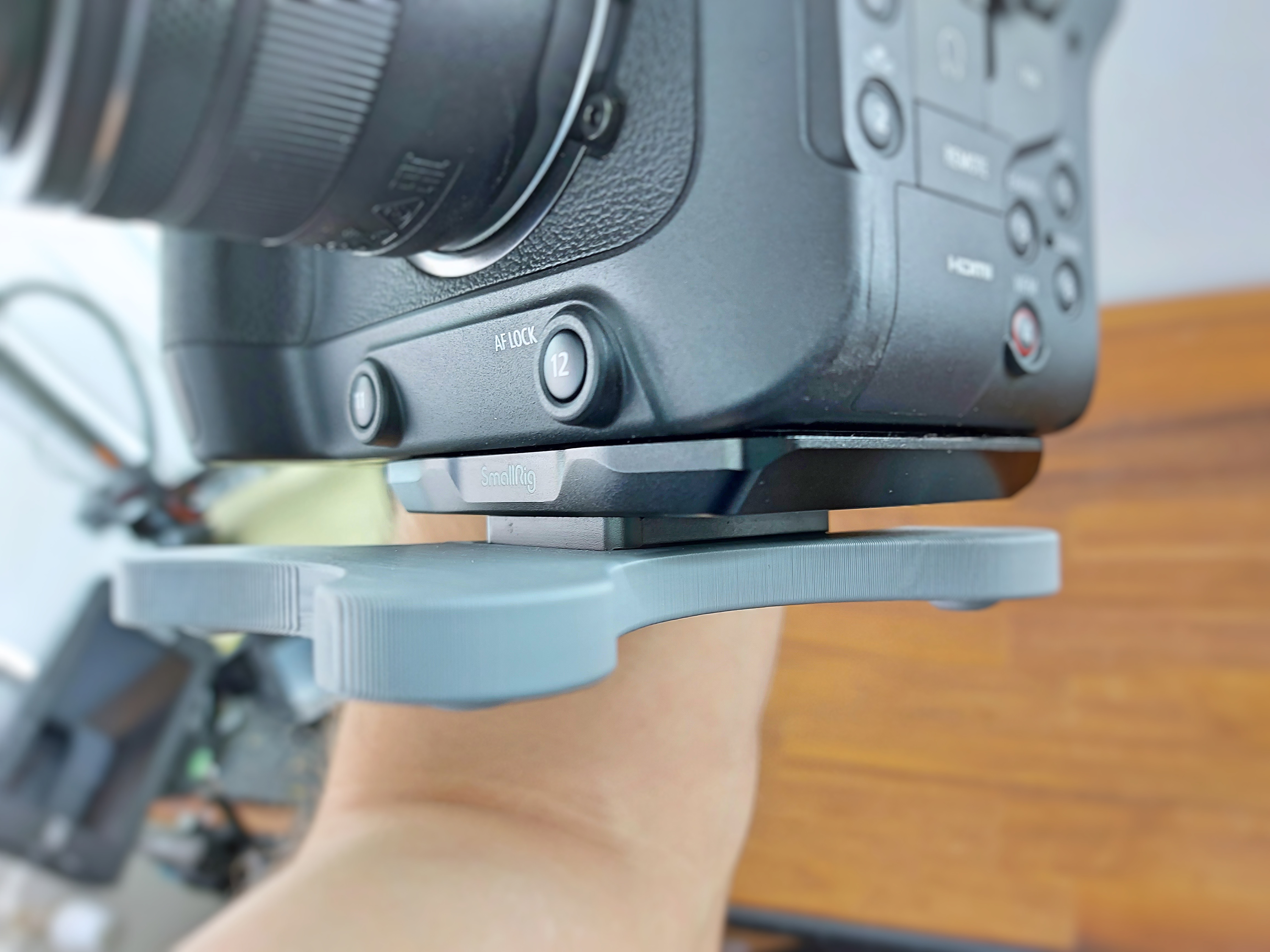 Simple Arca Swiss camera stand by Zemistr | Download free STL model ...
