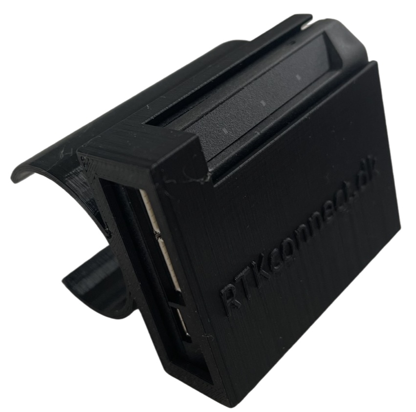 Emlid Reach M2 pole mount by Ankrila | Download free STL model ...