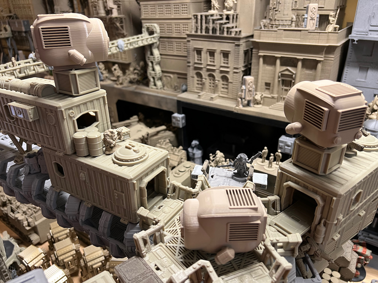 Bio Pod Personnel Vehicle by RobertusMaximus | Download free STL model ...