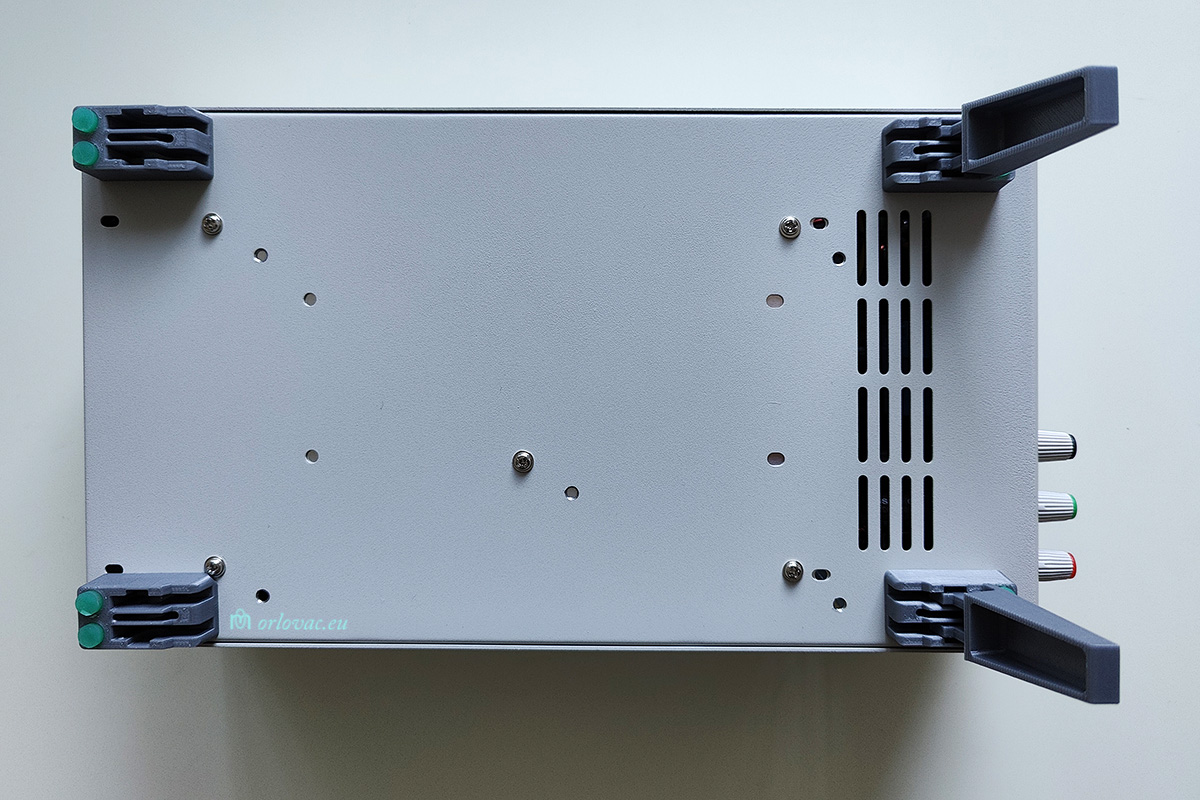 Tilt Feet for Electronics Enclosure by Marin | Download free STL model ...