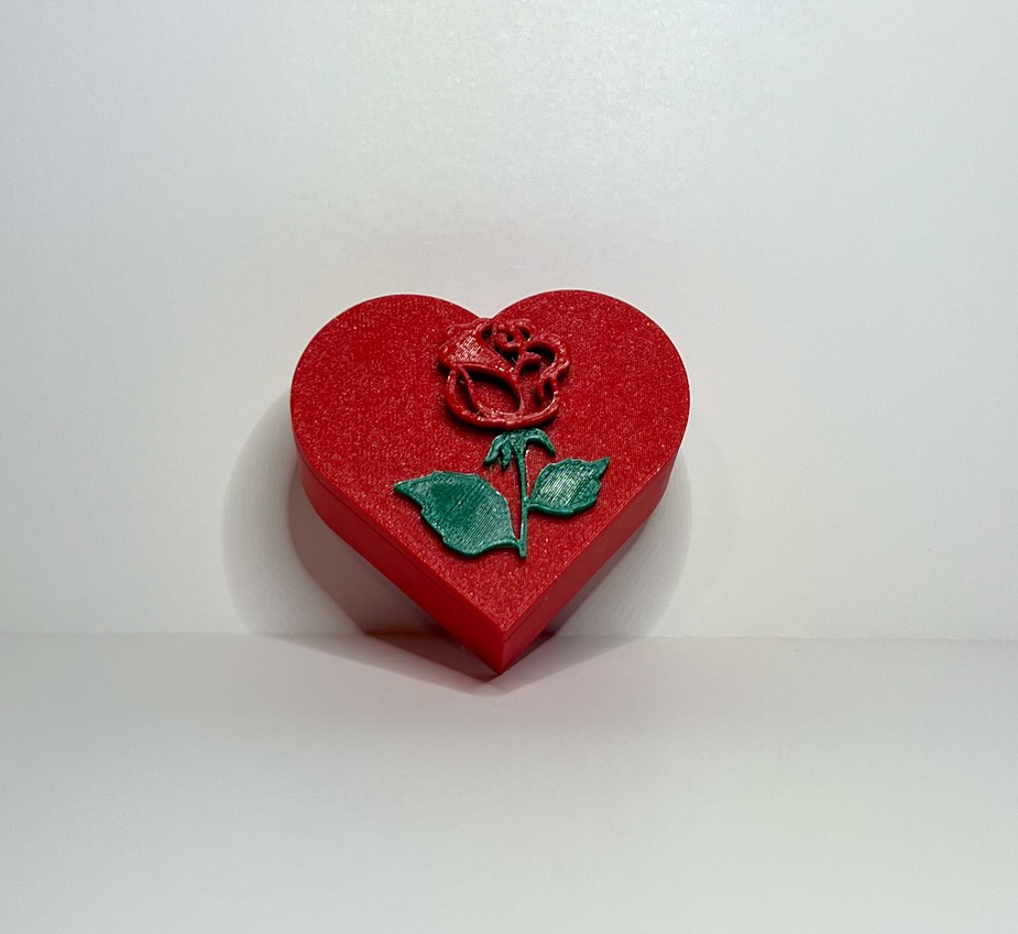 Heart gift box with rose - customizable OpenSCAD sketch included by ...