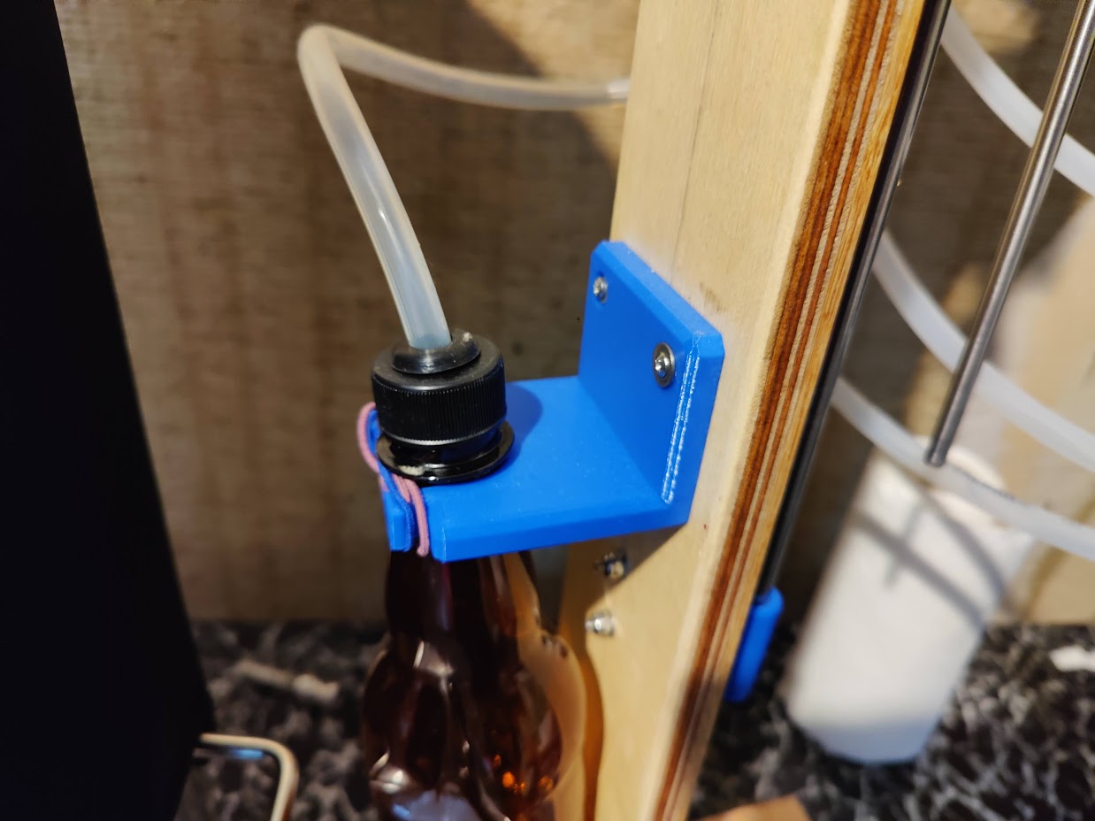 Counter Pressure Bottle Filler Stand by DoomMeister | Download free STL ...