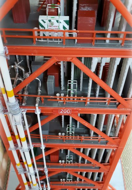 Saturn V - Launch Umbilical Tower (LUT) - Additional Equipment - 1:60 ...
