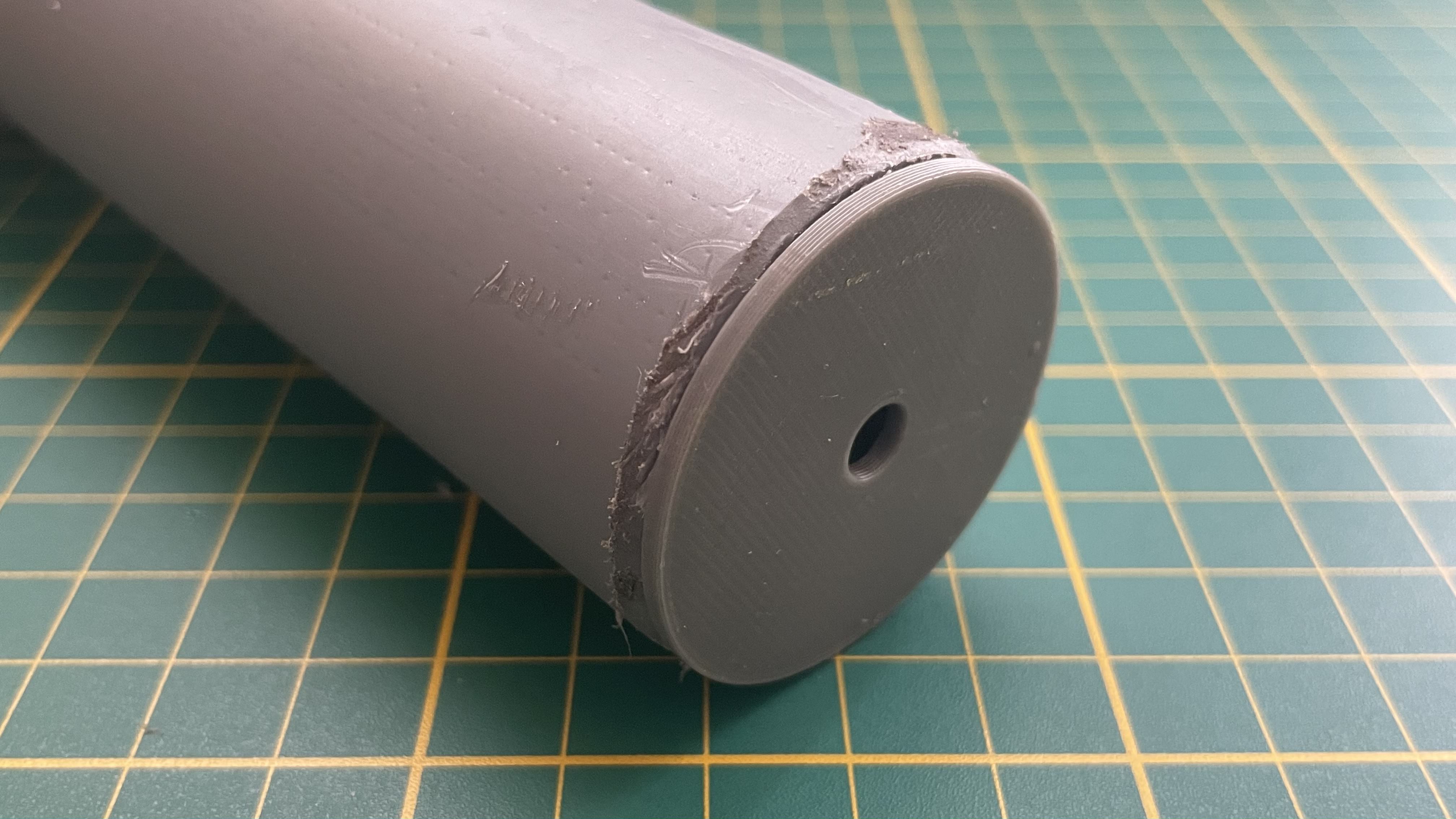 Waste pipe plug ⌀40 mm (with cable hole) by Ondřej Hladík | Download ...