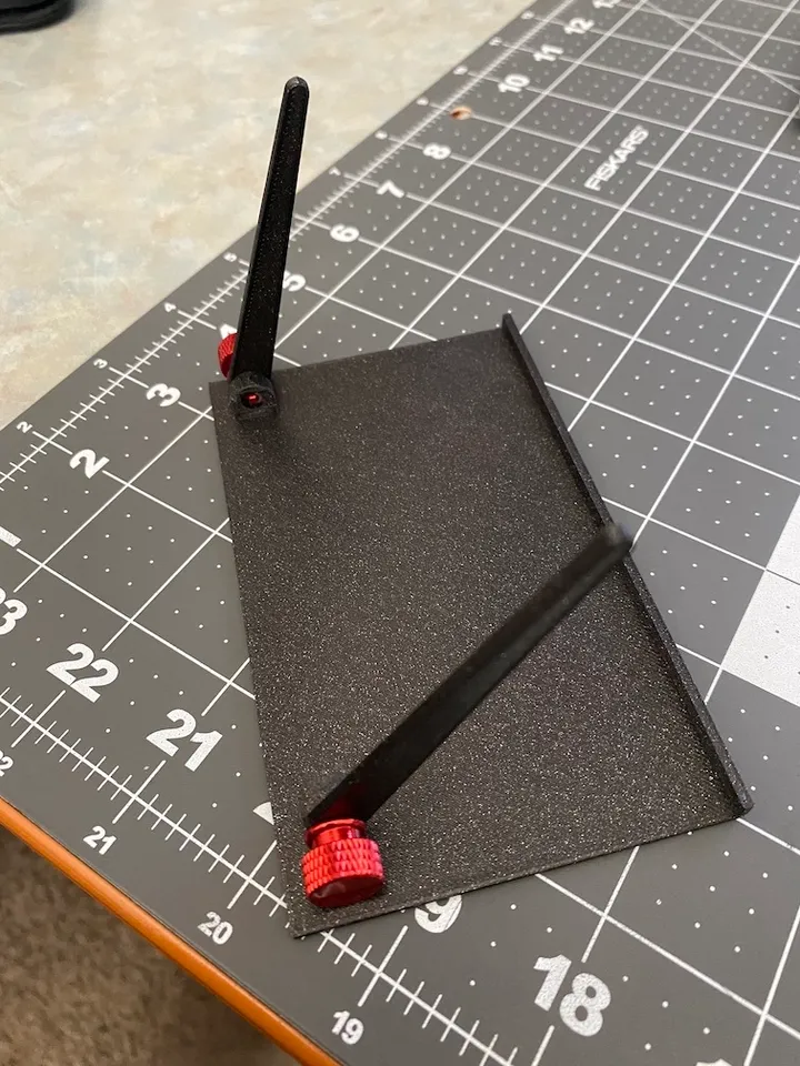 Mini monitor shelf by APuckNut | Download free STL model | Printables.com