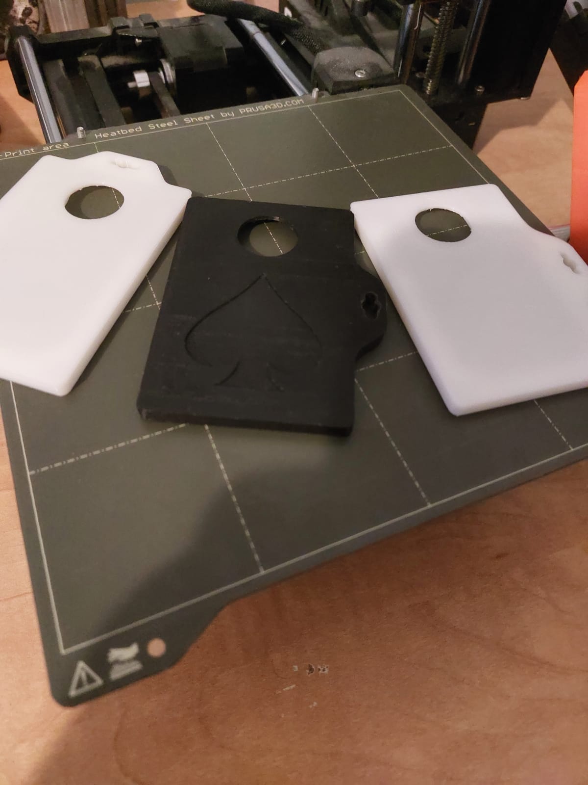 Customizable Work Tag Holder by Elig | Download free STL model ...