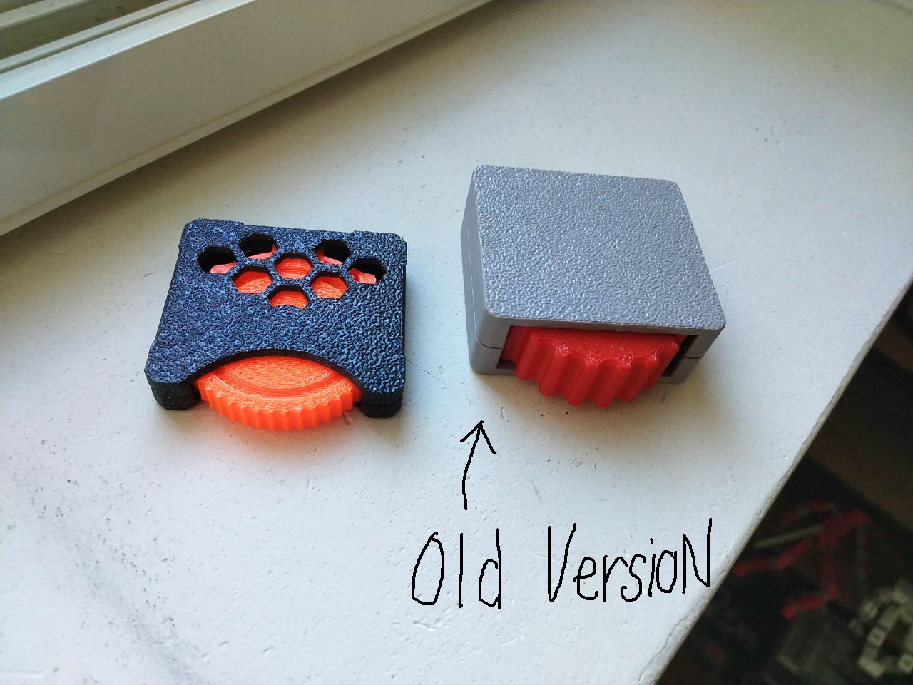 Fidget Clicking Wheel 2.0 by BaGooN | Download free STL model ...