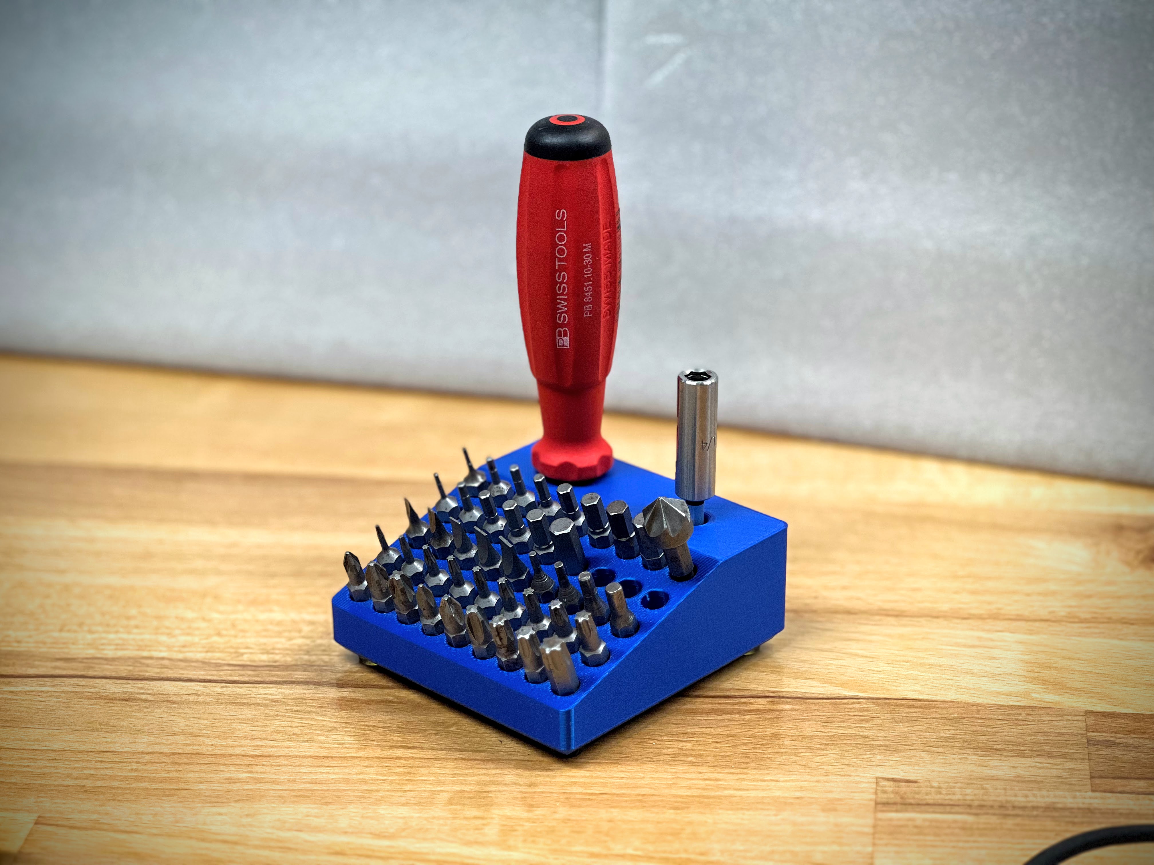 Bit storage for 1/4-inch bits by georgag | Download free STL model ...
