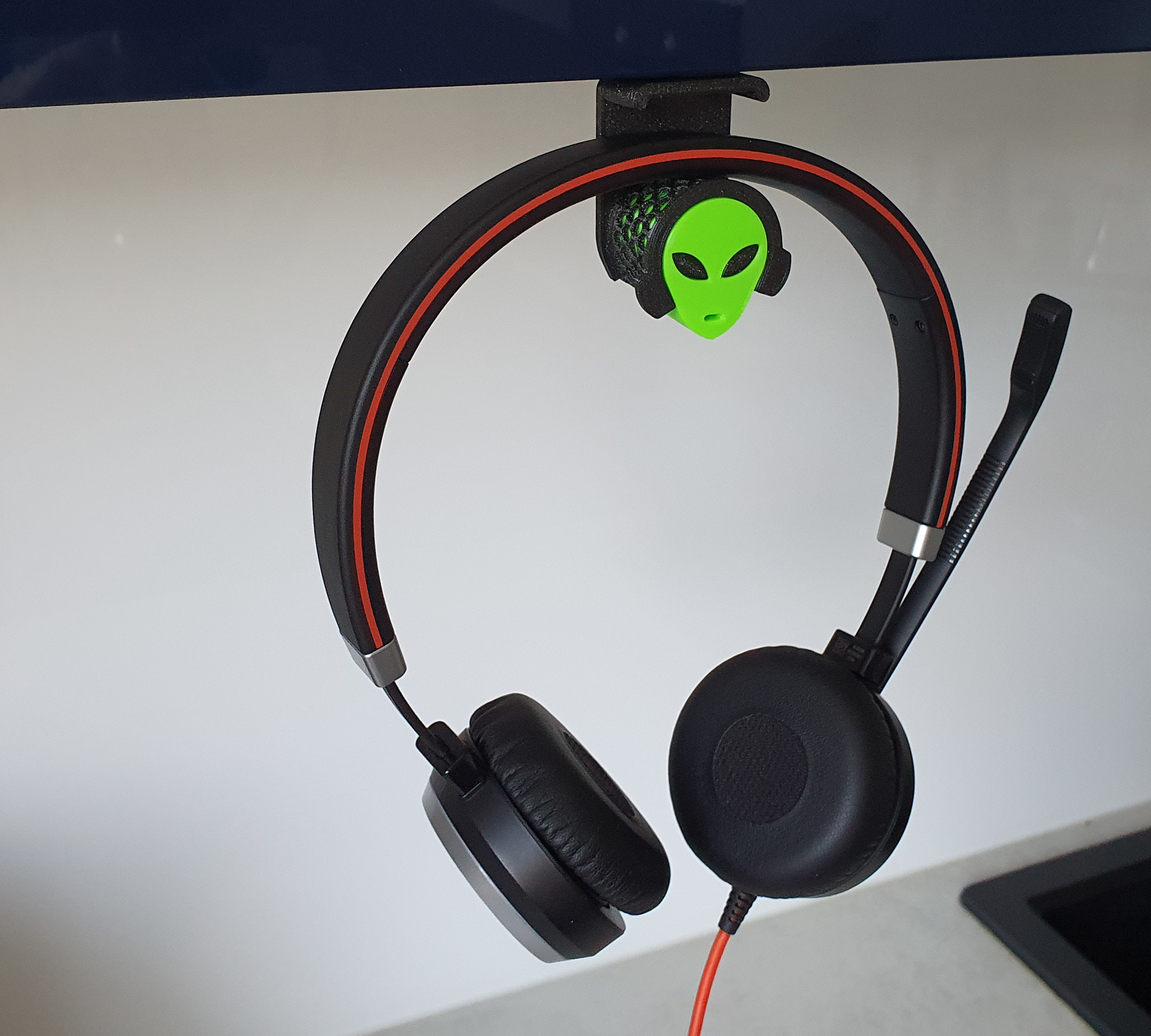 Alien Headset Holder by Pomi | Download free STL model | Printables.com