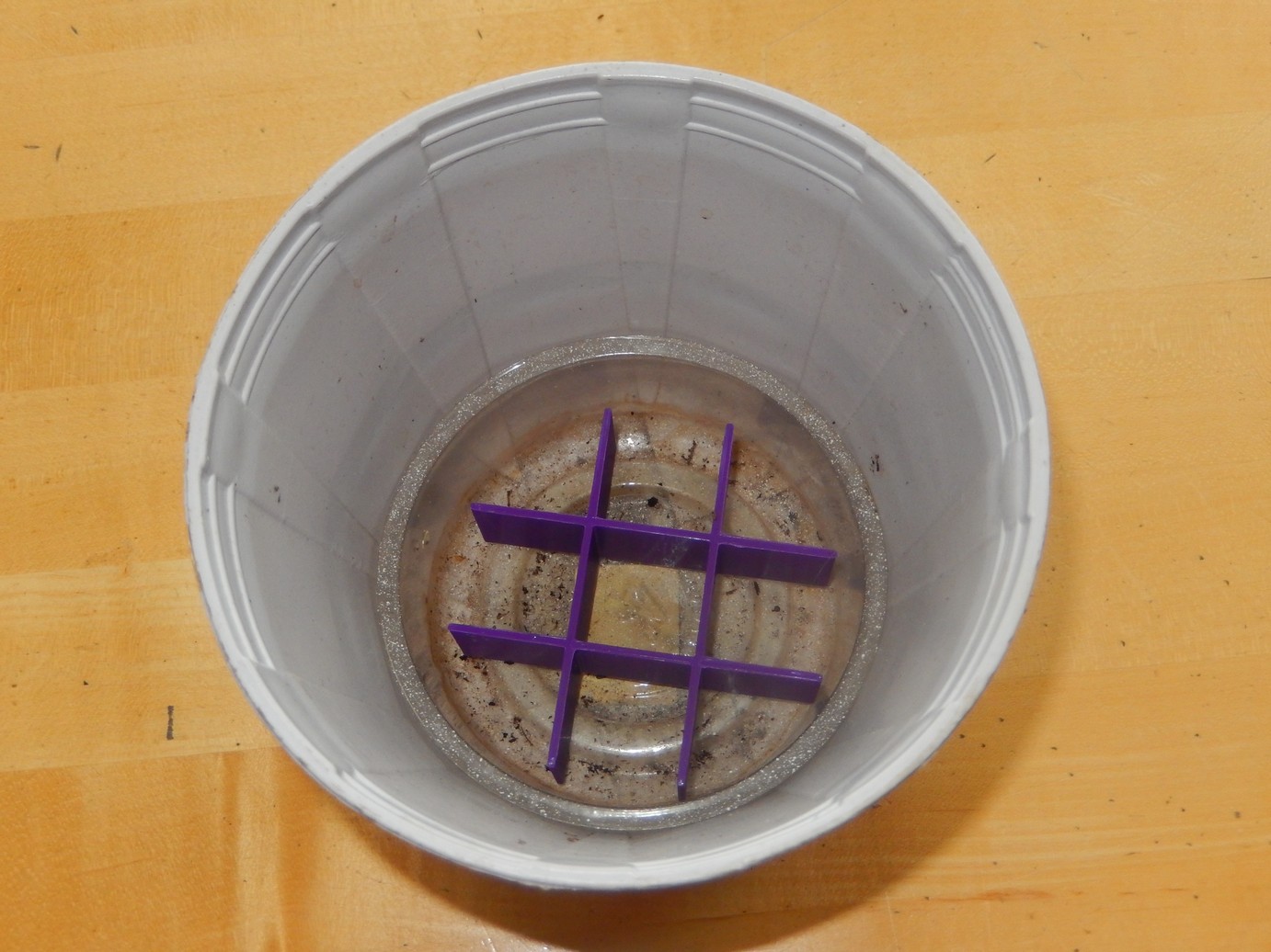 Plant pot raiser by Bob99 | Download free STL model | Printables.com