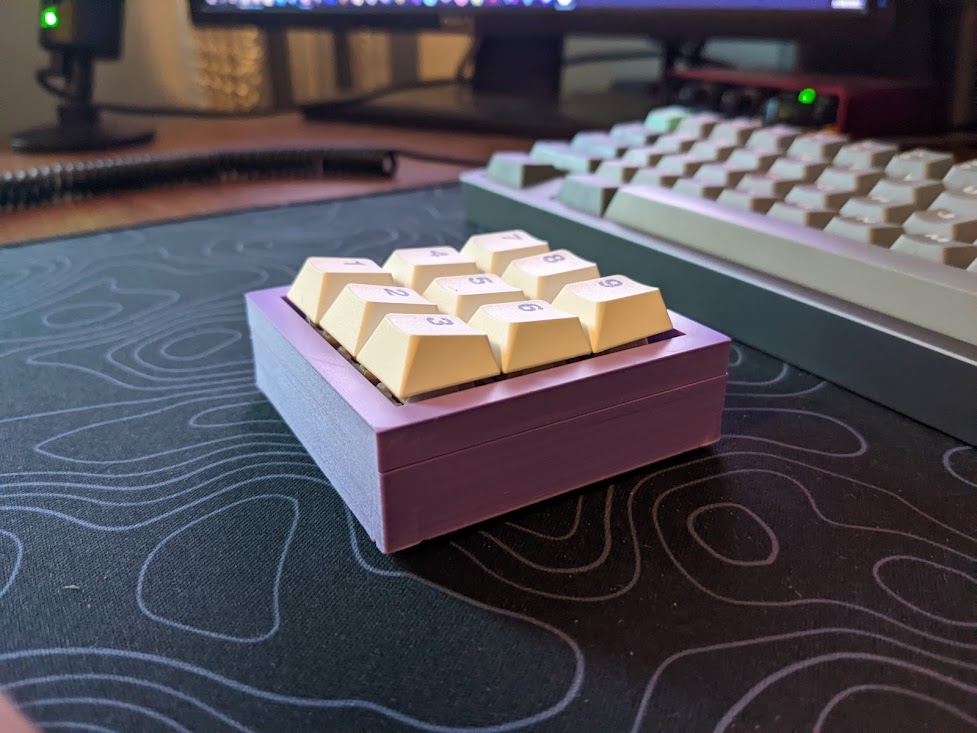 Gasket Mount 3x3 Mechanical Macropad by Maxximum | Download free STL ...