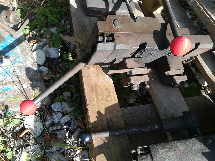 BALL HANDLE 40mm DIAMETER - FOR MACHINES M8 M10 M16... by The Sloppy ...
