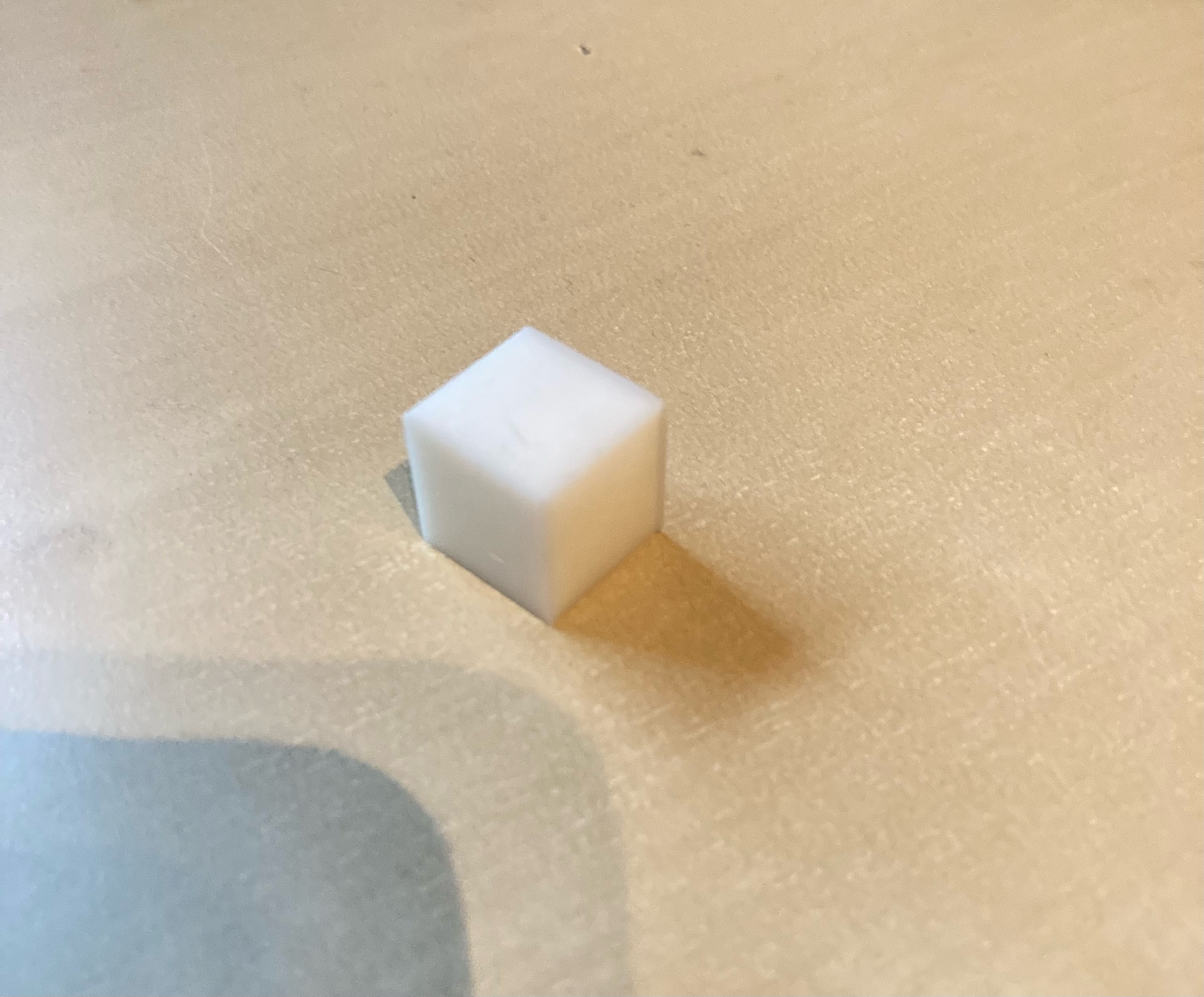 Simple Cube 2cm * 2cm * 2cm by Ok 2.0 | Download free STL model ...