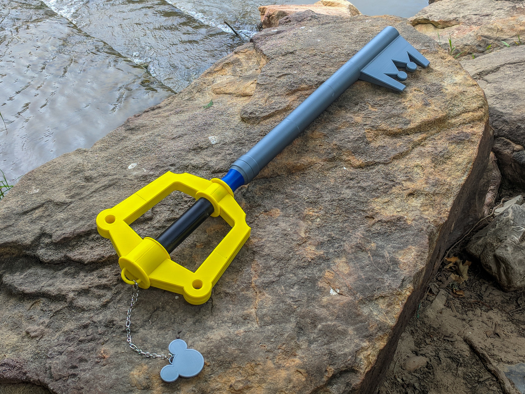 Kingdom Keyblade (Sora's Keyblade) - Kingdom Hearts - Cosplay Prop by ...