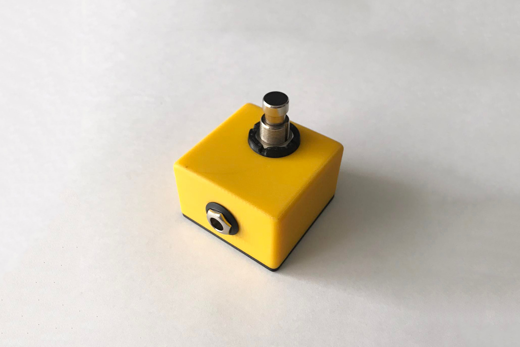 Enclosure for DIY tap tempo / footswitch by D_Y | Download free STL ...