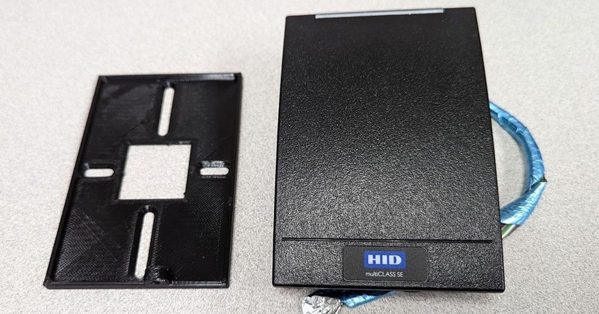 HID 920 Mounting Plate by mbiersack | Download free STL model ...