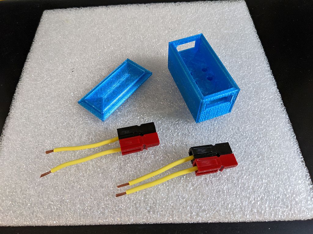 In-line Fuse Block for Anderson Powerpoles by Nikdfish | Download free ...