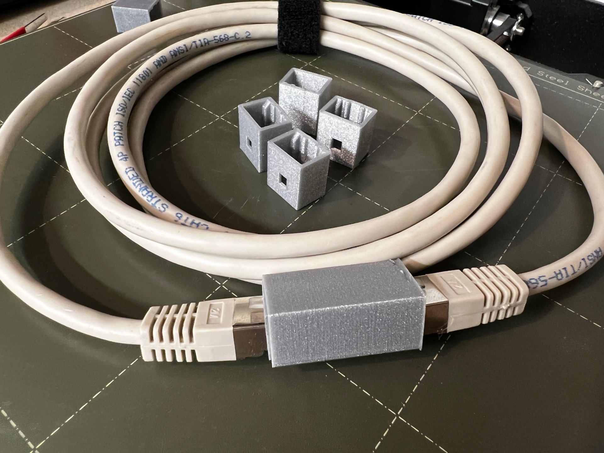 PROTECTION CONNECTEUR RJ45 by Gerald85 | Download free STL model ...