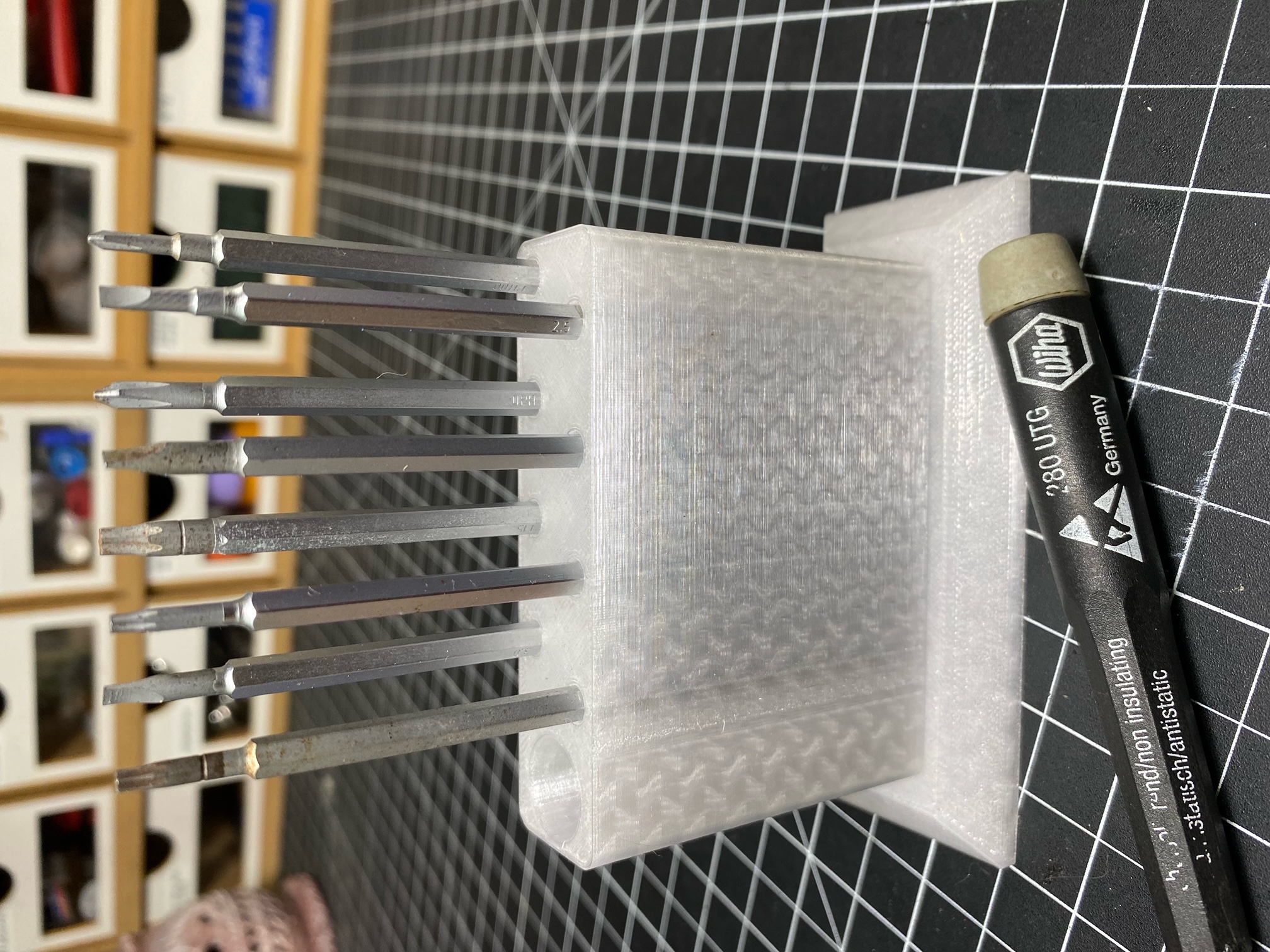 Wiha Screwdriver Holder by Ricardocab | Download free STL model ...