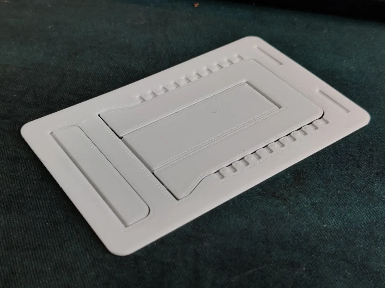 0.8mm thin adjustable credit card phone stand by jq910 | Download free ...