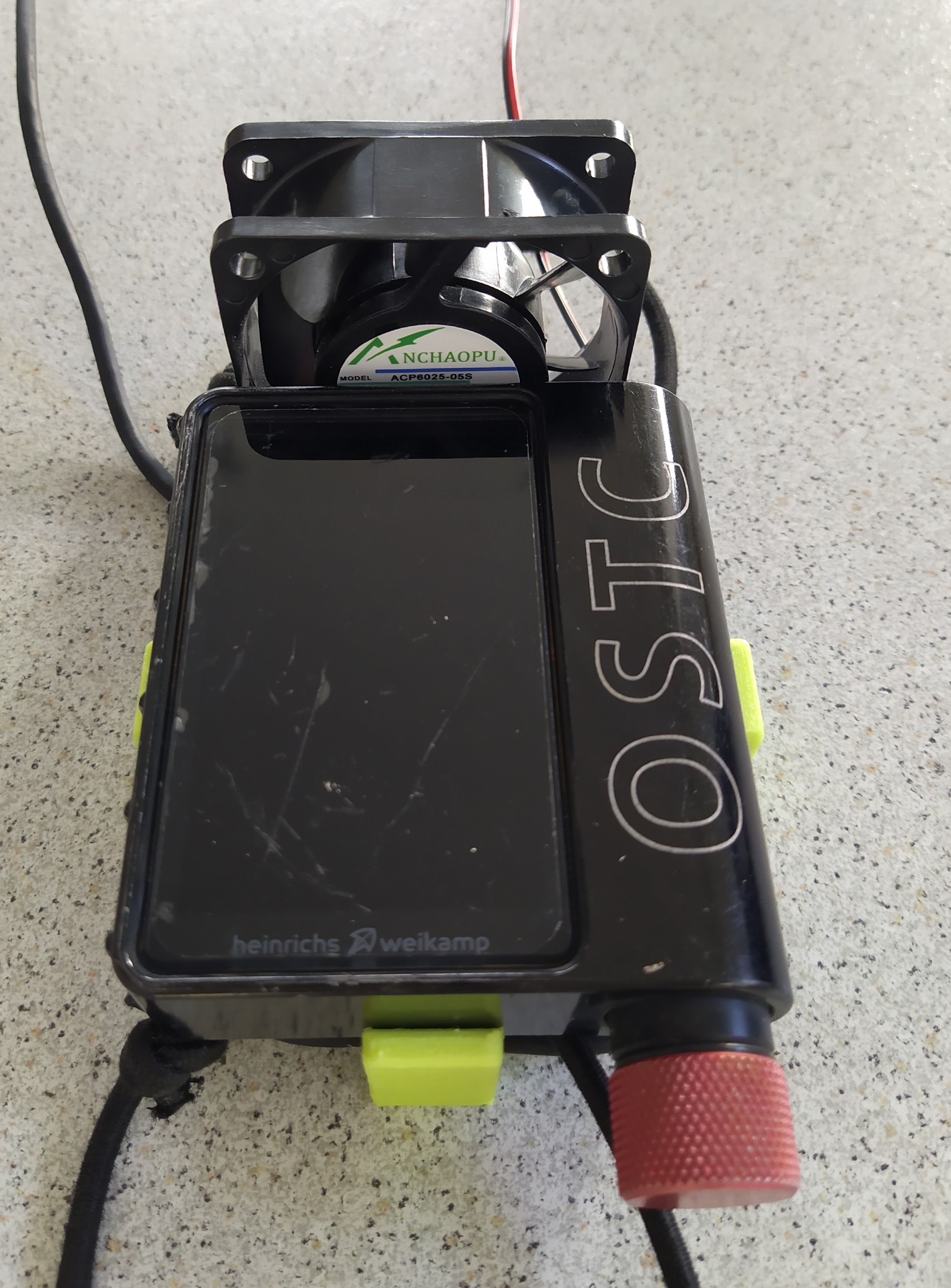 Charging Cradle for the Heinrichs Weikamp OSTC4 Dive Computer by mikeller | Download free STL ...